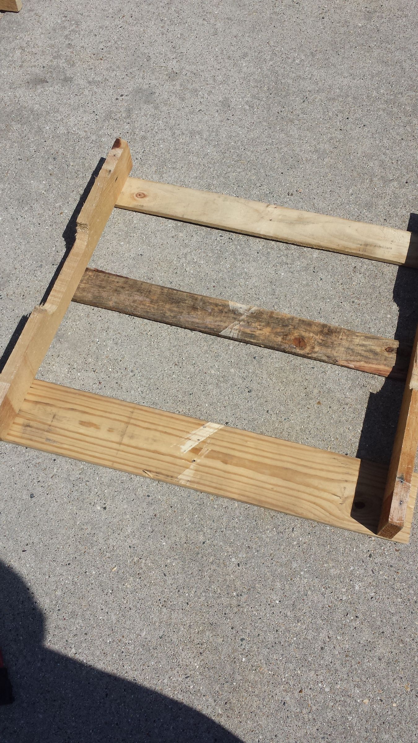 The P.A.L.L.E.T. (Pallet and Loose Lumber Enclosure Tower) : 4 Steps ...