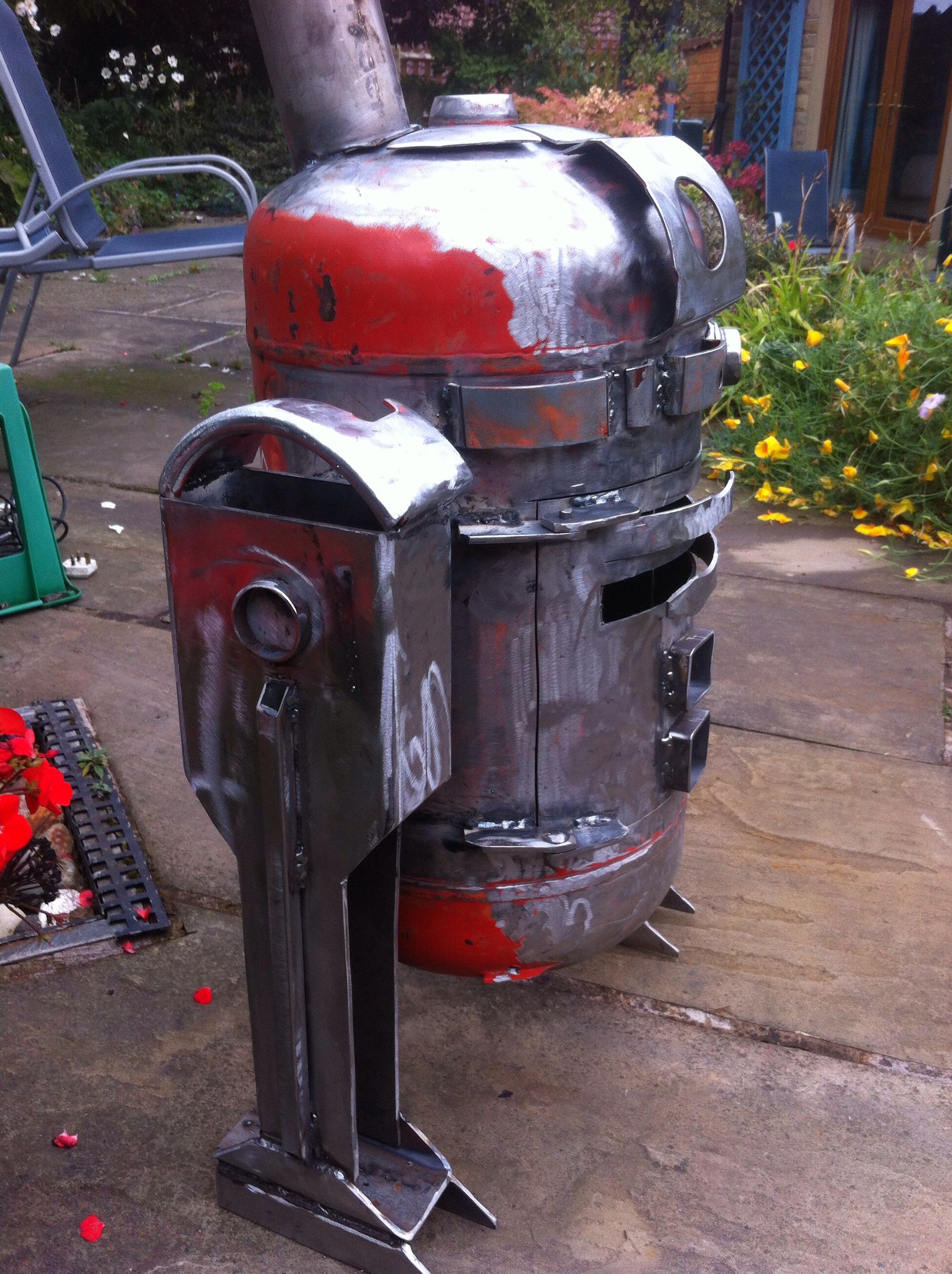 R2D2 Style Wood / Log Burner : 11 Steps (with Pictures) - Instructables