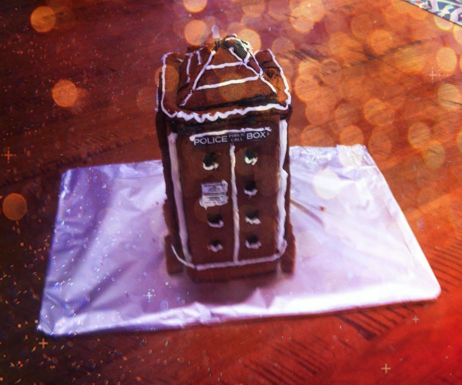 Gingerbread TARDIS : 8 Steps (with Pictures) - Instructables