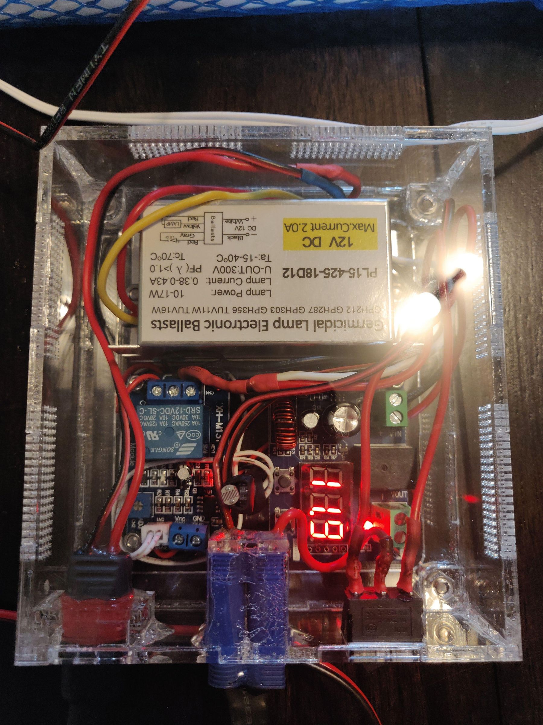 UV Light Trap for Insect Collecting : 8 Steps (with Pictures ...