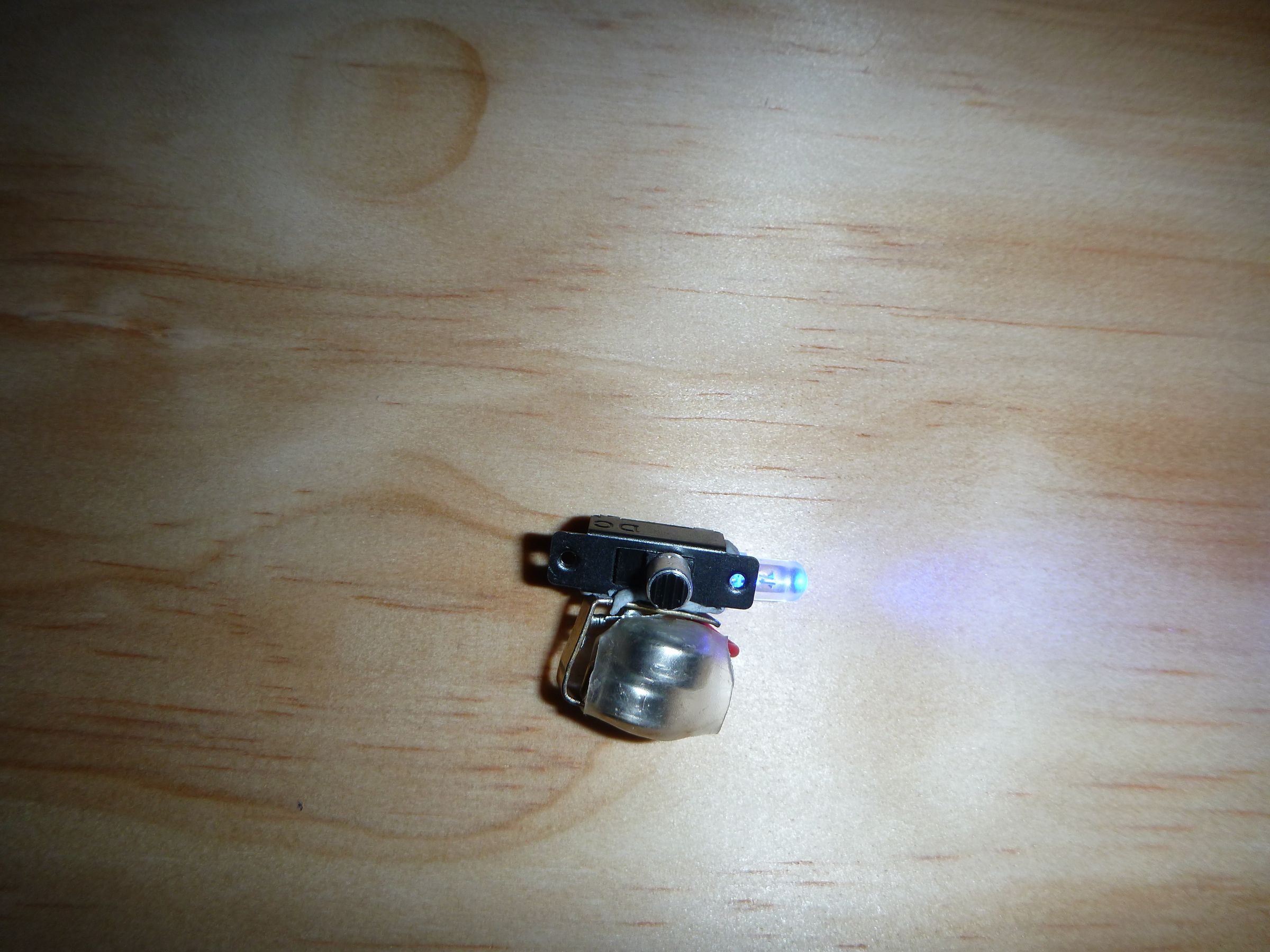 Simple LED Torch! : 3 Steps - Instructables