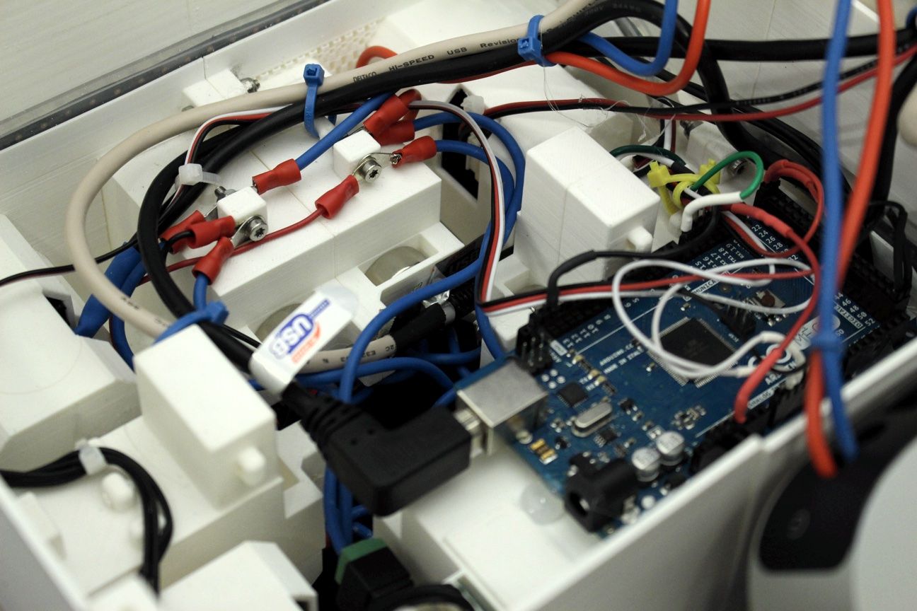 Building the Builder Robot : 40 Steps (with Pictures) - Instructables