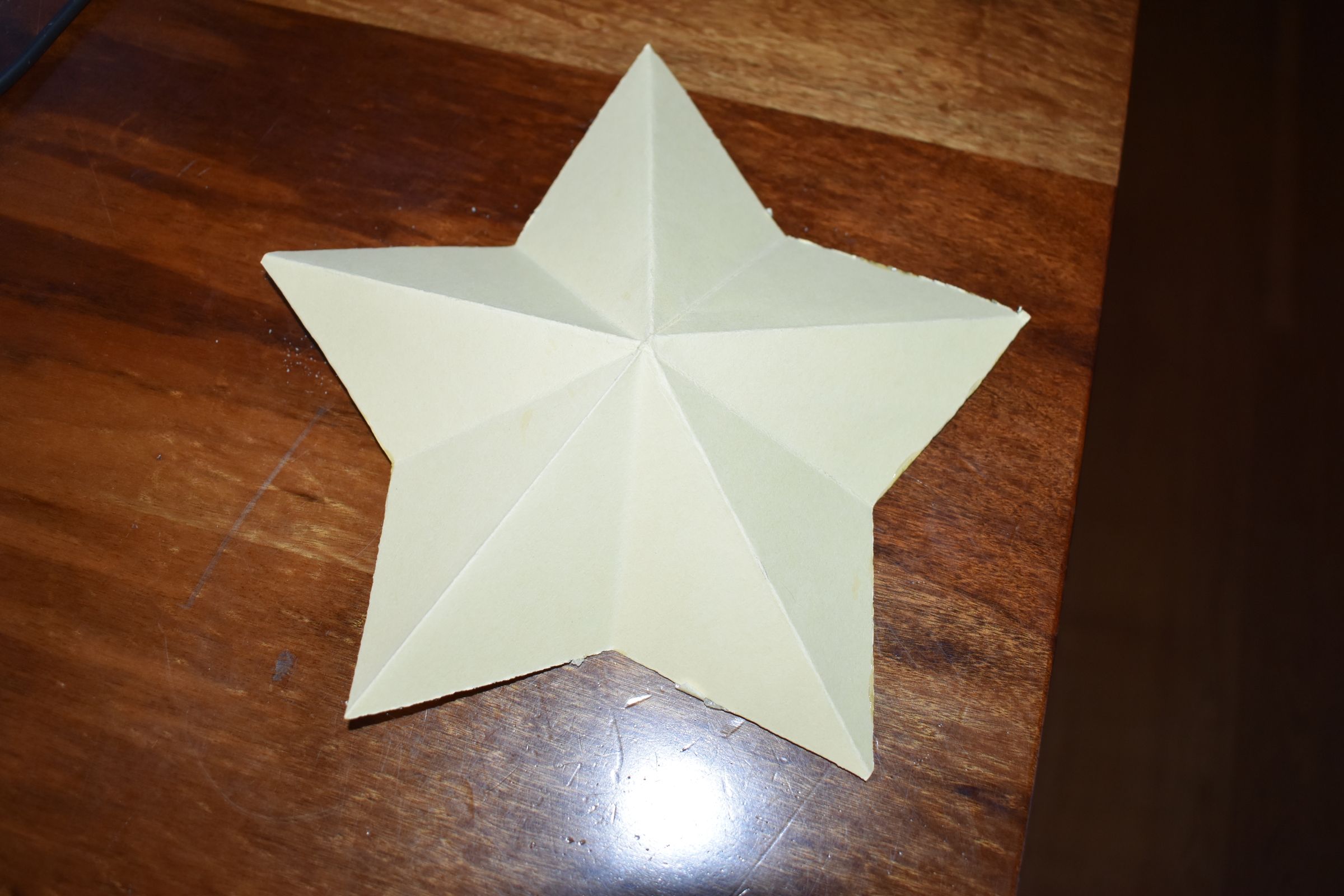 Improvised Christmas Tree : 13 Steps (with Pictures) - Instructables