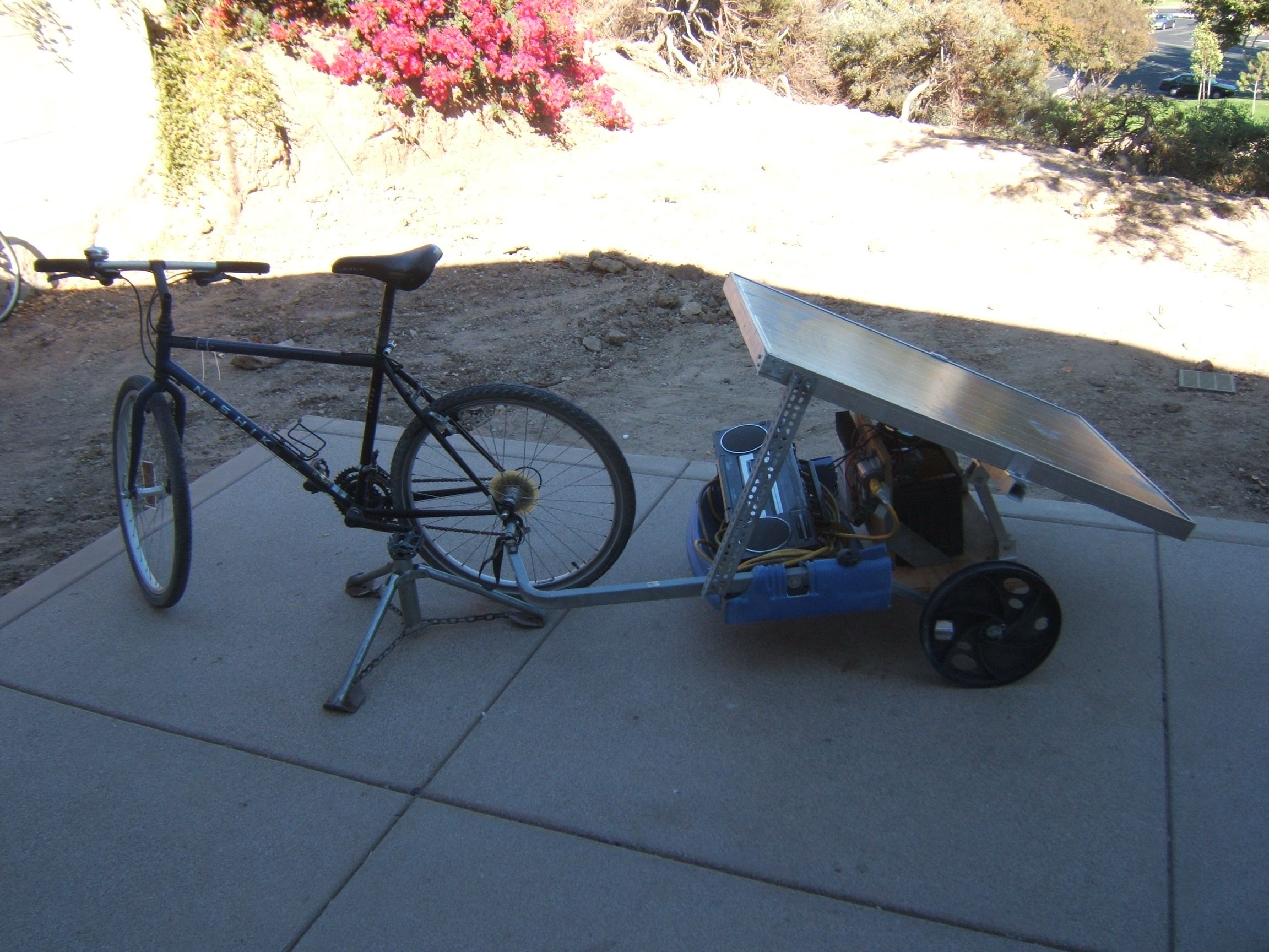 Portable Solar Generator on a Bike Trailer for Burning Man : 4 Steps ...