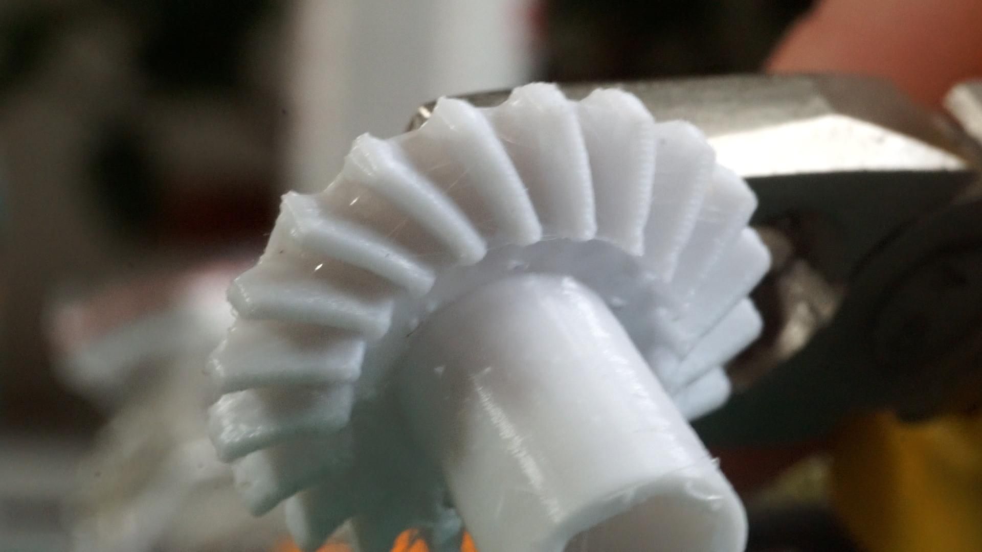 How to Make a Motorized Lazy Susan With a Secret : 9 Steps (with ...