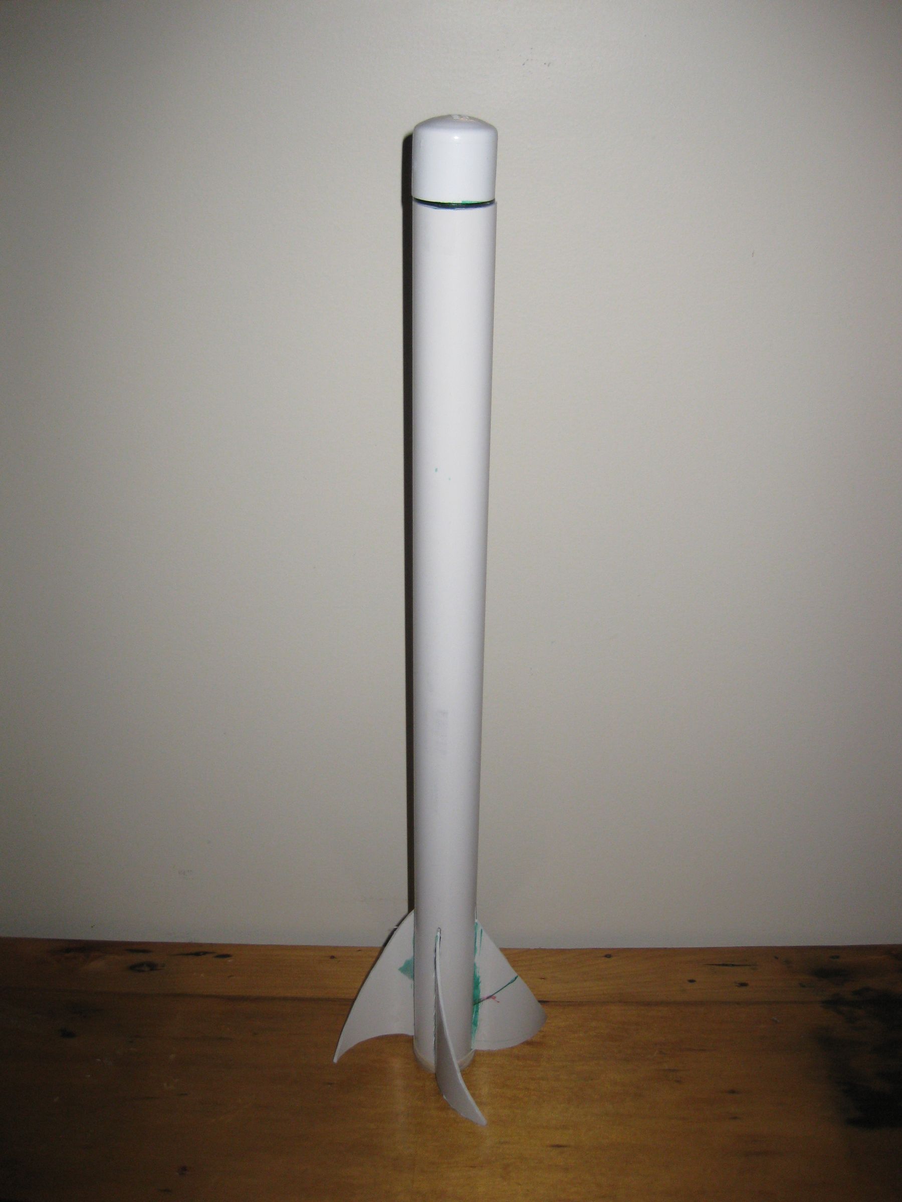 D.I.Y. Model Rocket for Beginers : 4 Steps - Instructables