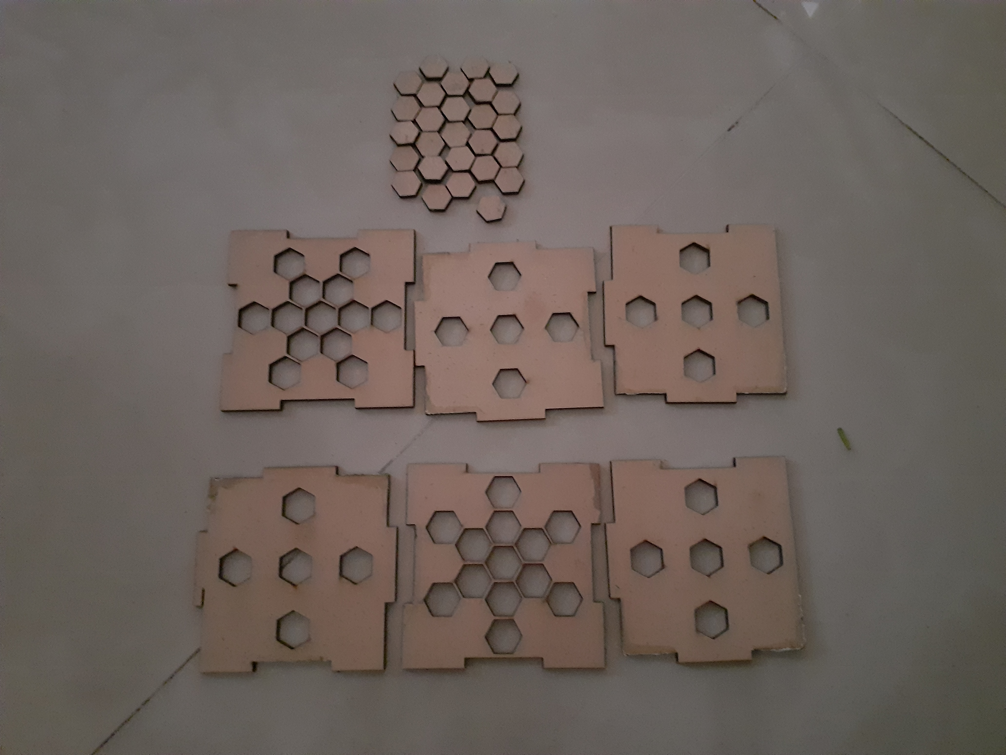 Avenger Multipurpose Desk Box : 4 Steps (with Pictures) - Instructables