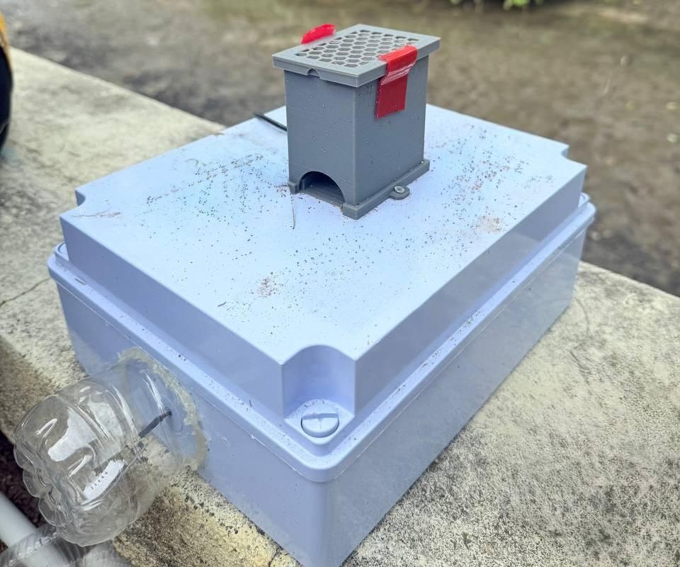 DIY IoT Rain Gauge & Weather Monitoring System Using Raspberry Pi Pico ...