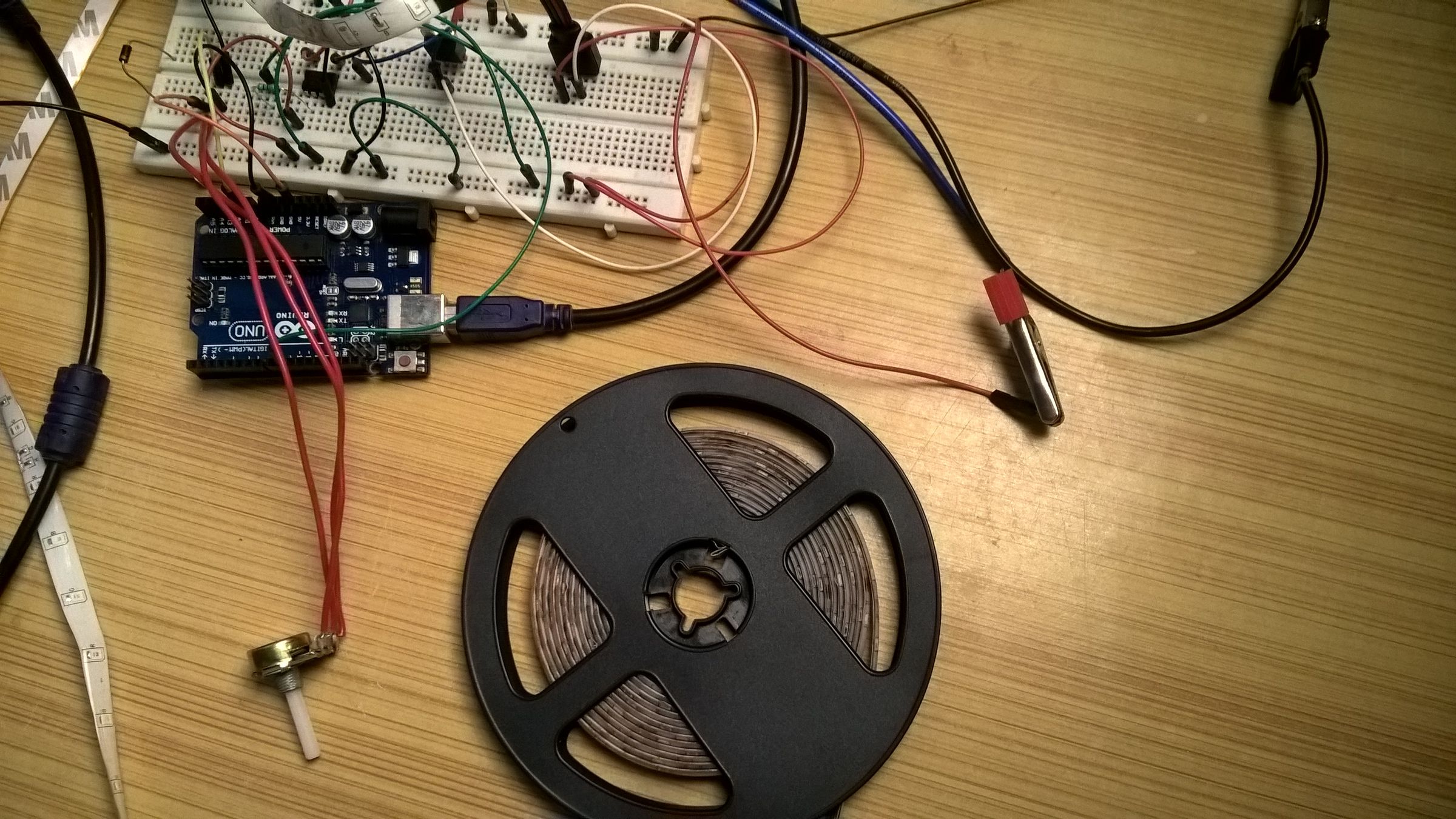 Make a RGB LED Strip Controller. : 7 Steps (with Pictures) - Instructables