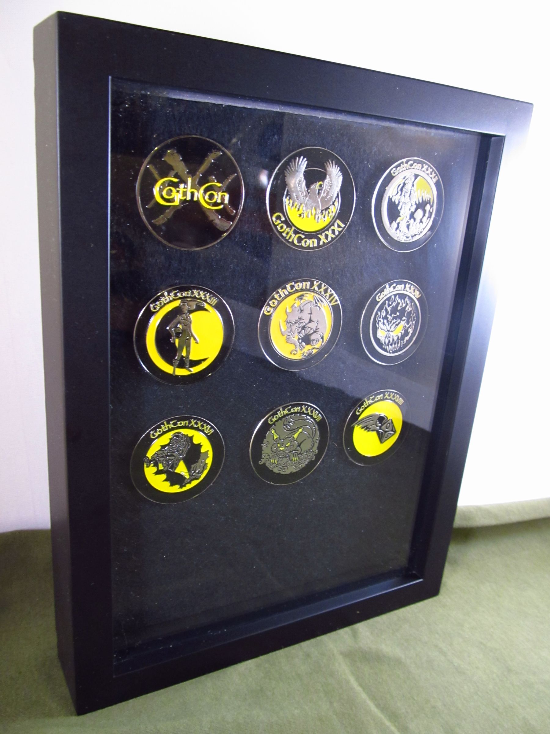 Brooch/pin Display and Protector Case : 9 Steps - Instructables