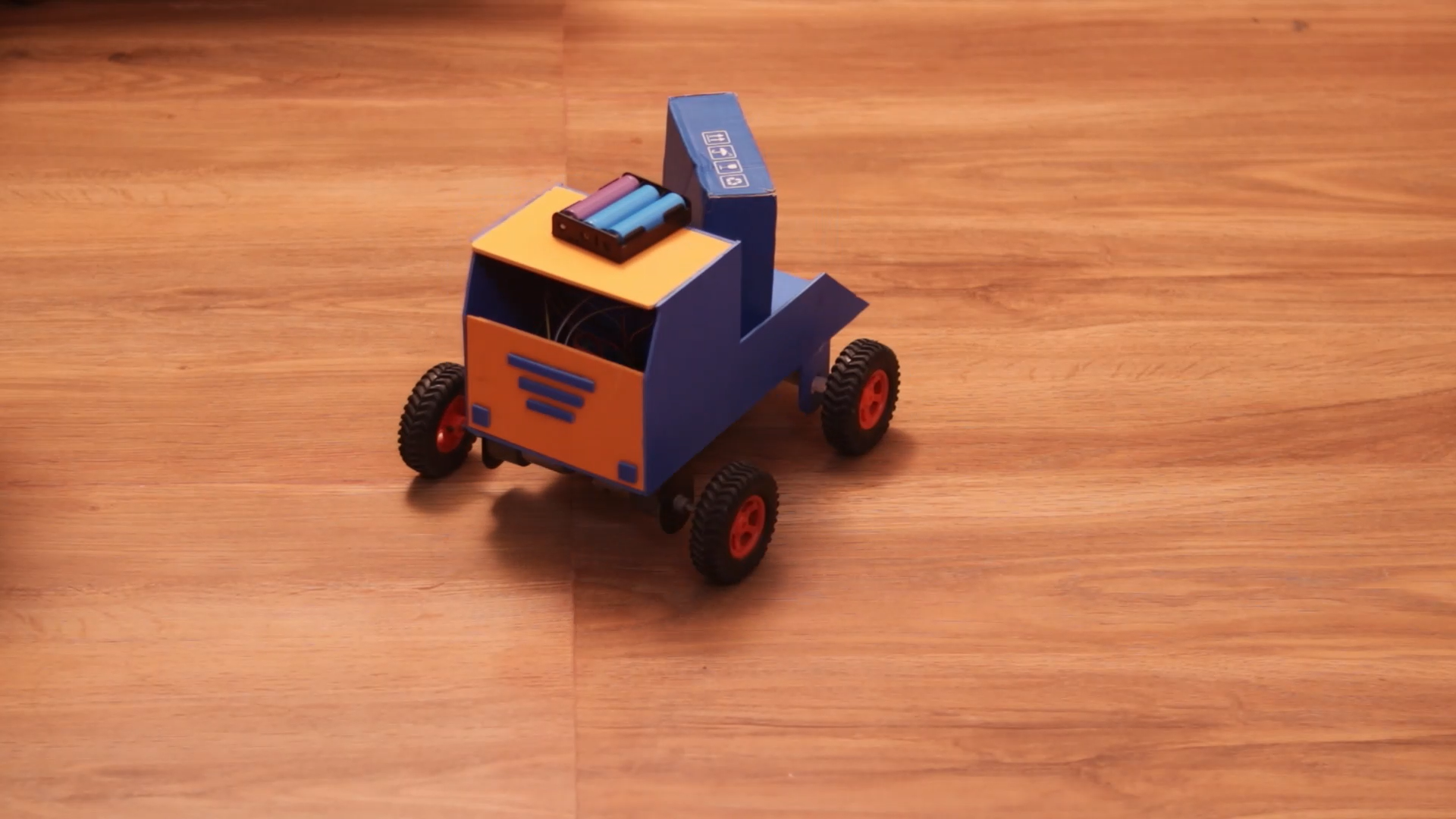 Arduino Toy Truck : 7 Steps - Instructables