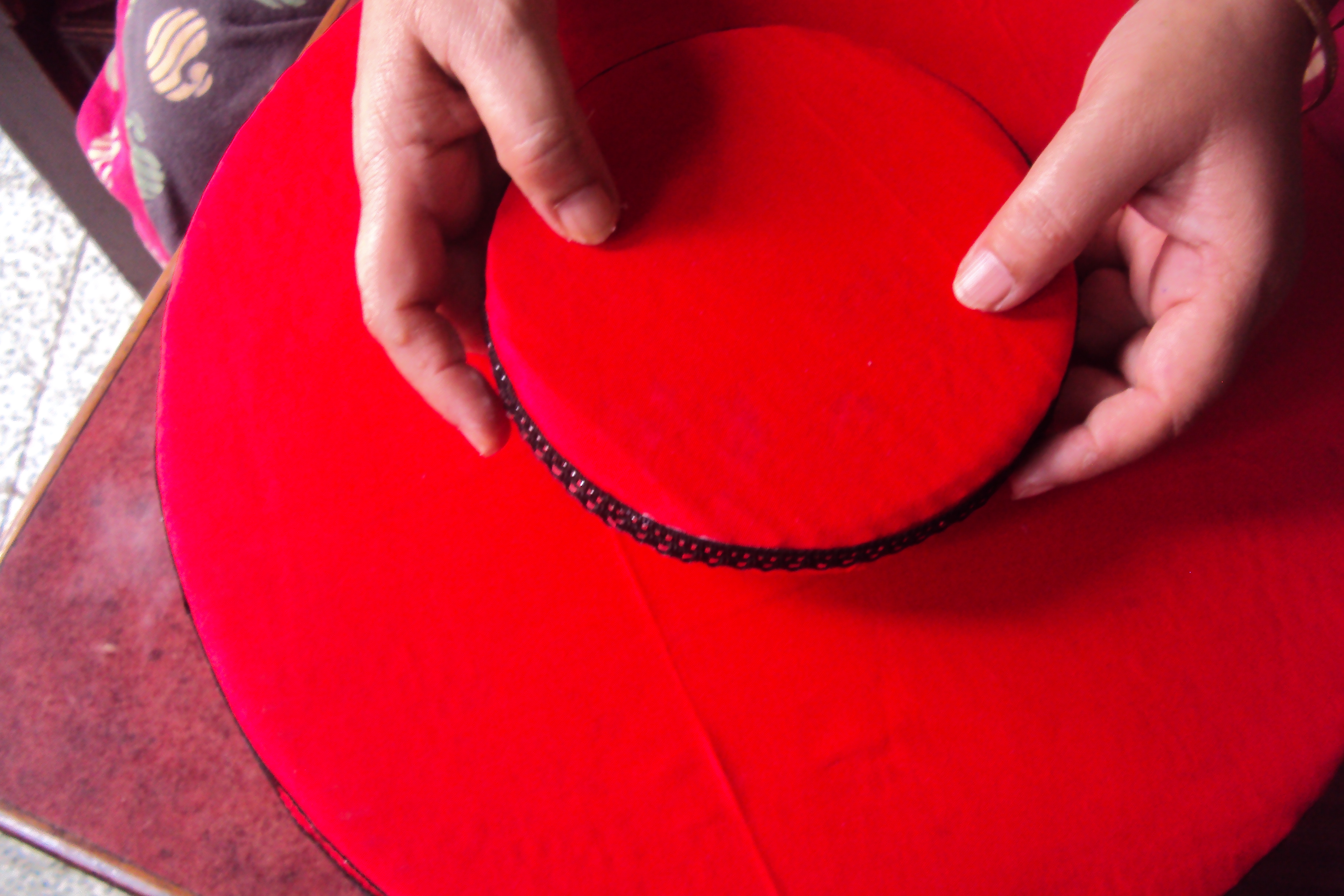 CARDBOARD ROTATING CENTERPIECE : 13 Steps (with Pictures) - Instructables