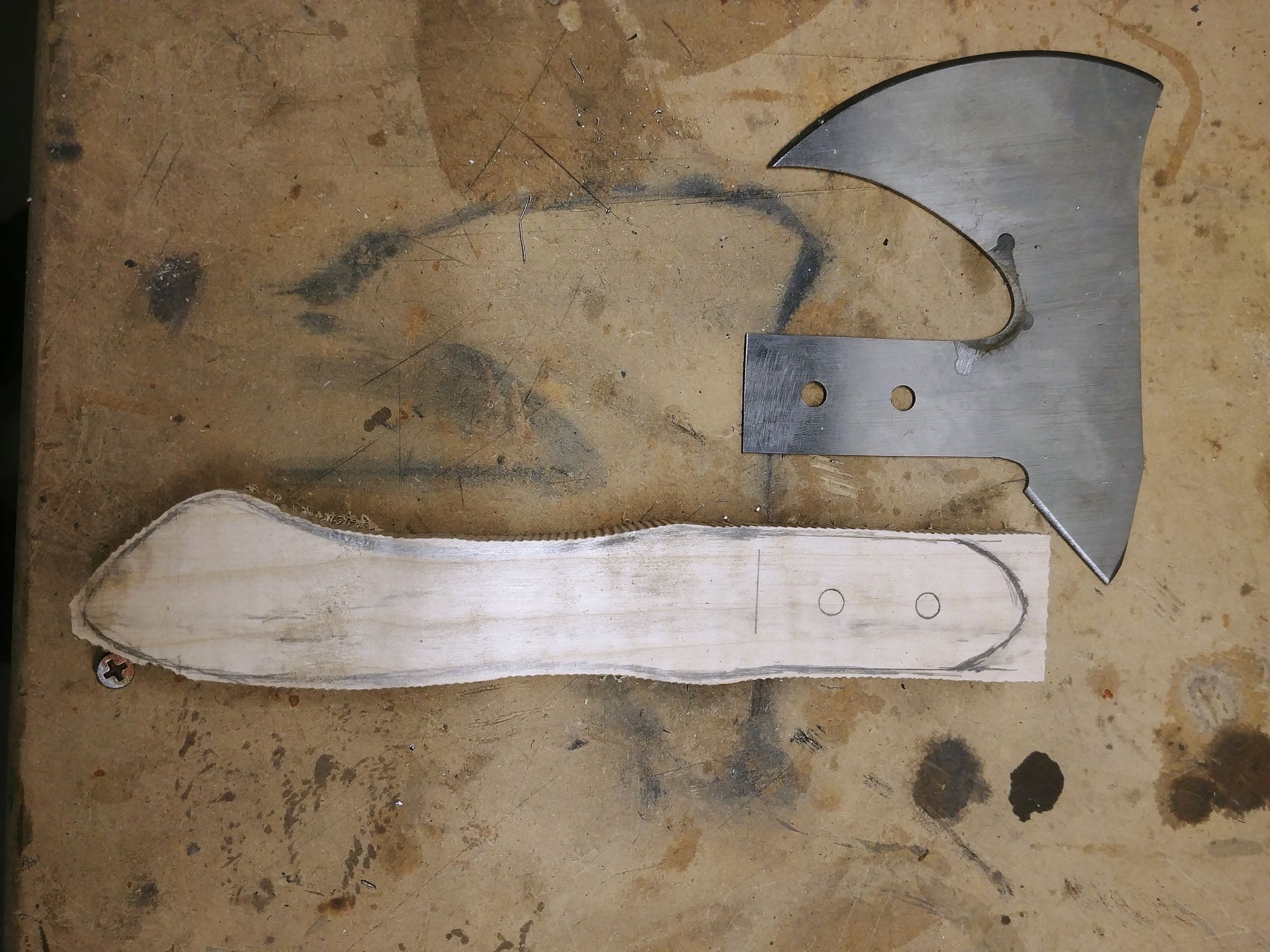 Saw Blade Throwing Hatchet : 17 Steps (with Pictures) - Instructables