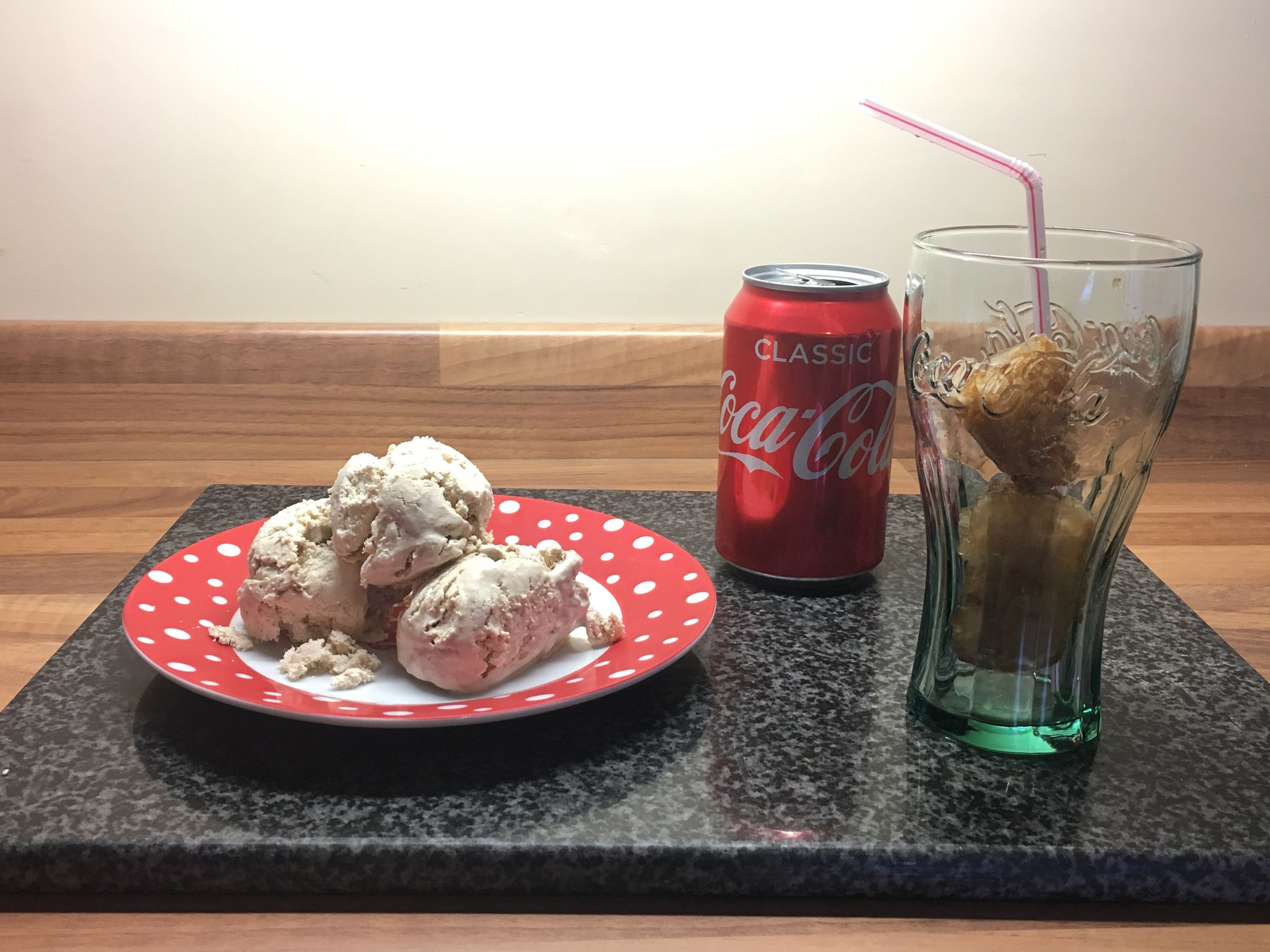 The Ultimate Coke Float With Coca Cola Flavoured Ice Cream : 5 Steps ...