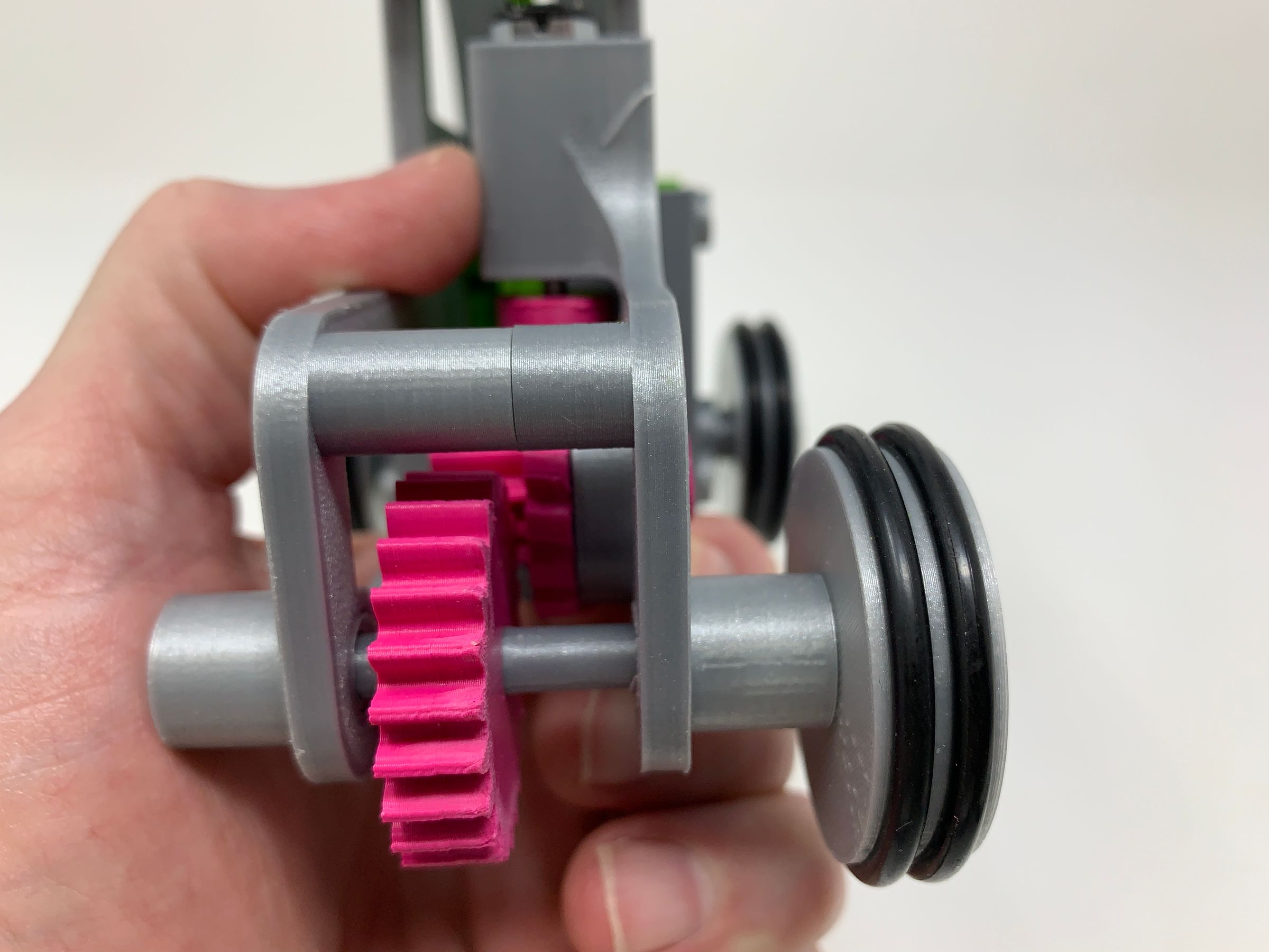 Pink and Green Domino Machine II : 5 Steps (with Pictures) - Instructables