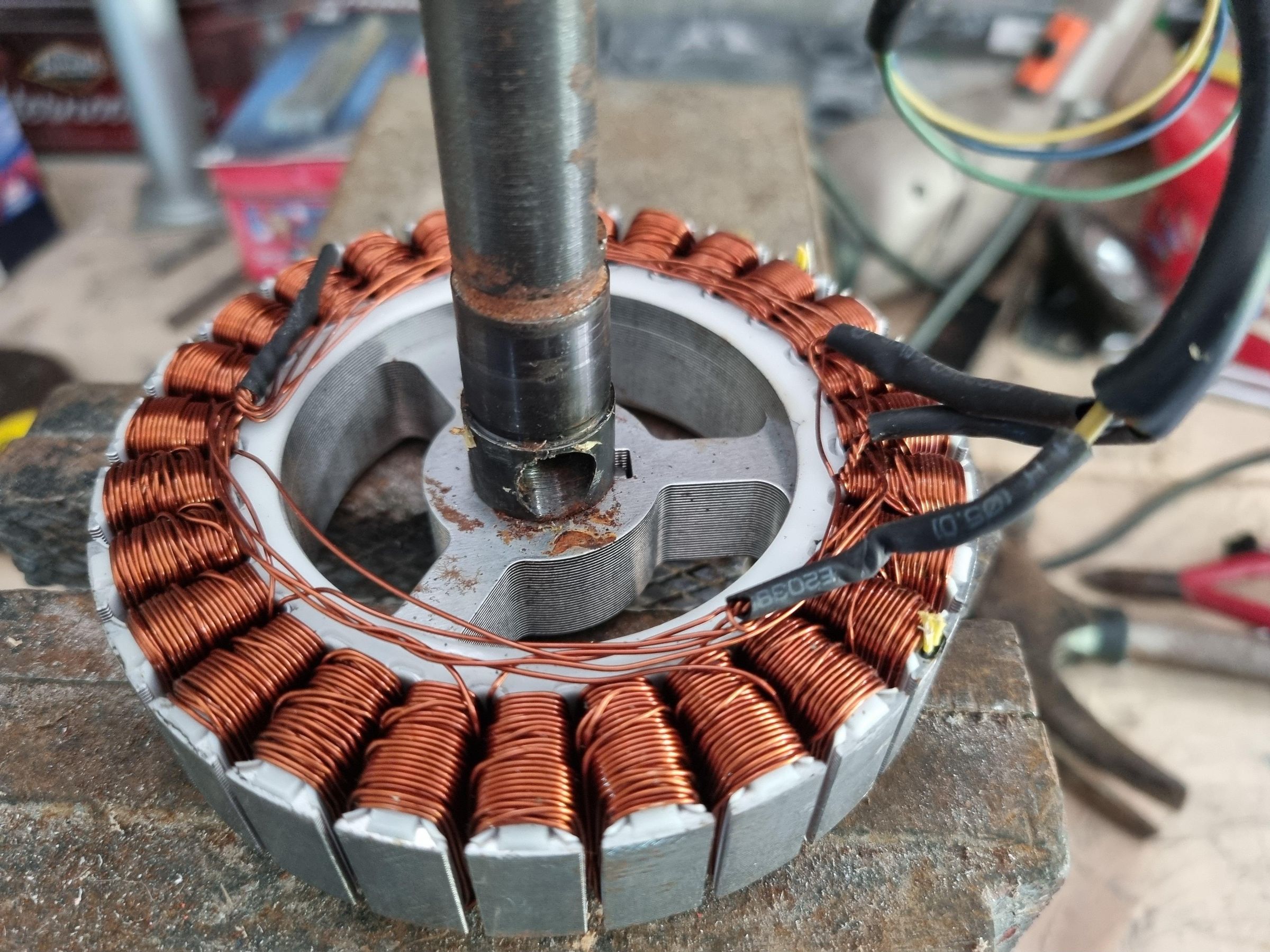 50 Bucks Direct Drive Wheel Base From a Hoverboard : 9 Steps ...
