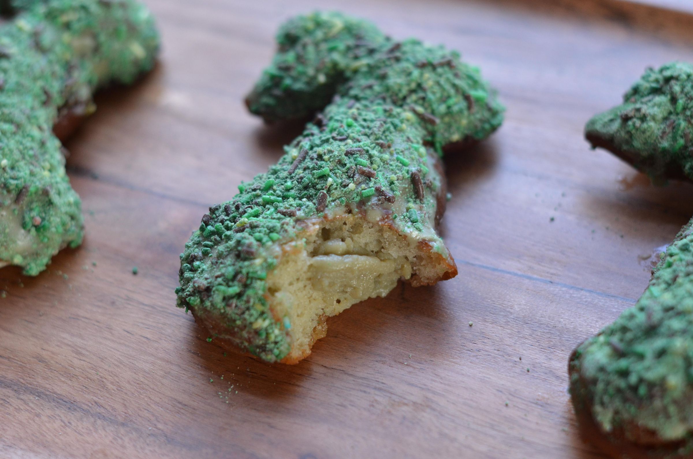 Moss Bunny Matcha Donuts : 11 Steps (with Pictures) - Instructables
