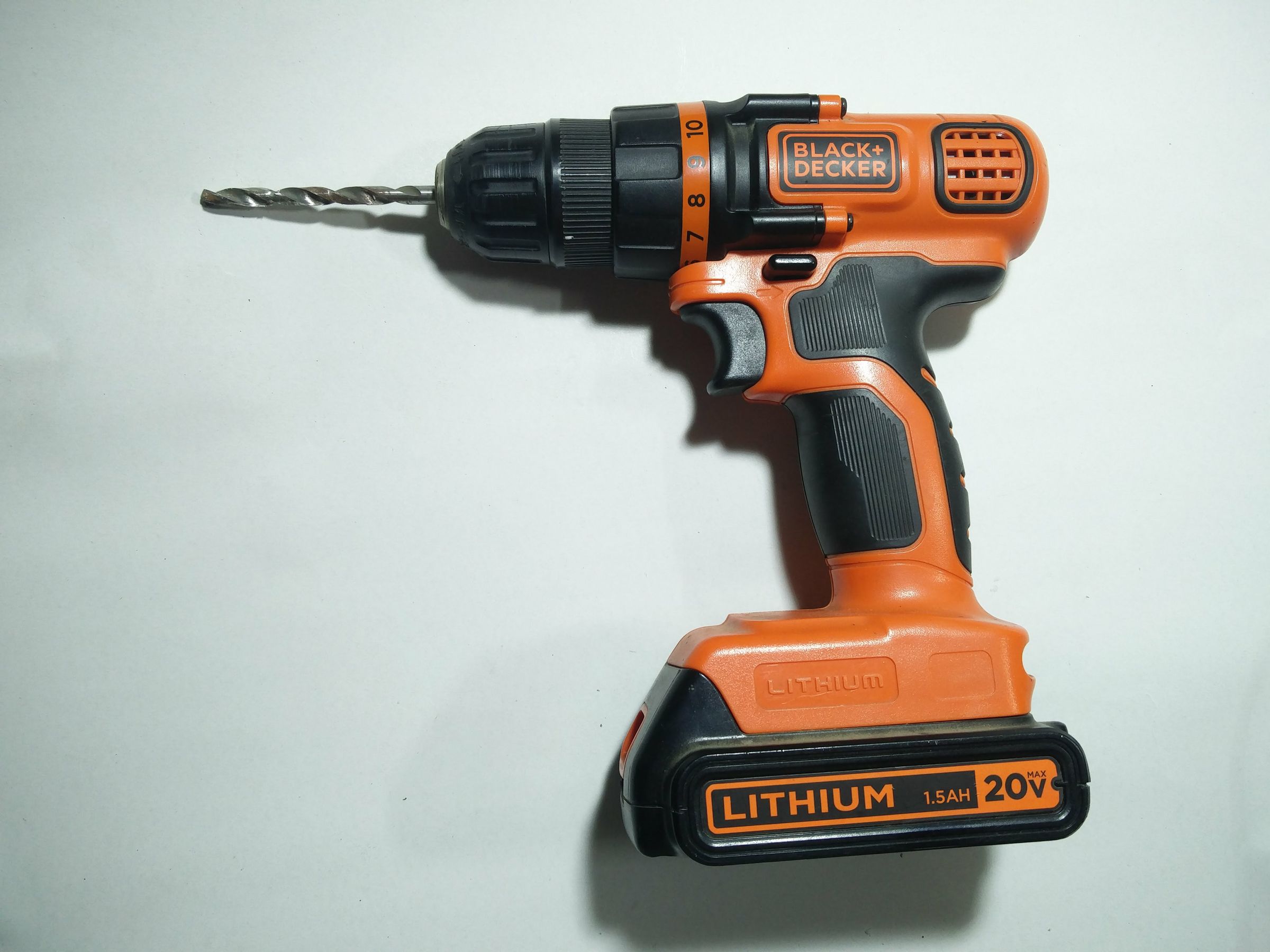 THE ESSENTIAL POWER SUPPLY : 5 Steps (with Pictures) - Instructables