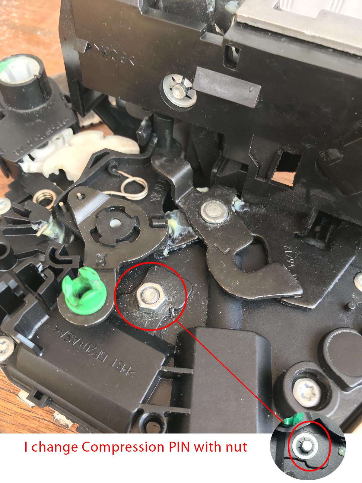 Repair Mini Cooper Electric Door Lock Actuator / Locking Mechanism : 18 ...