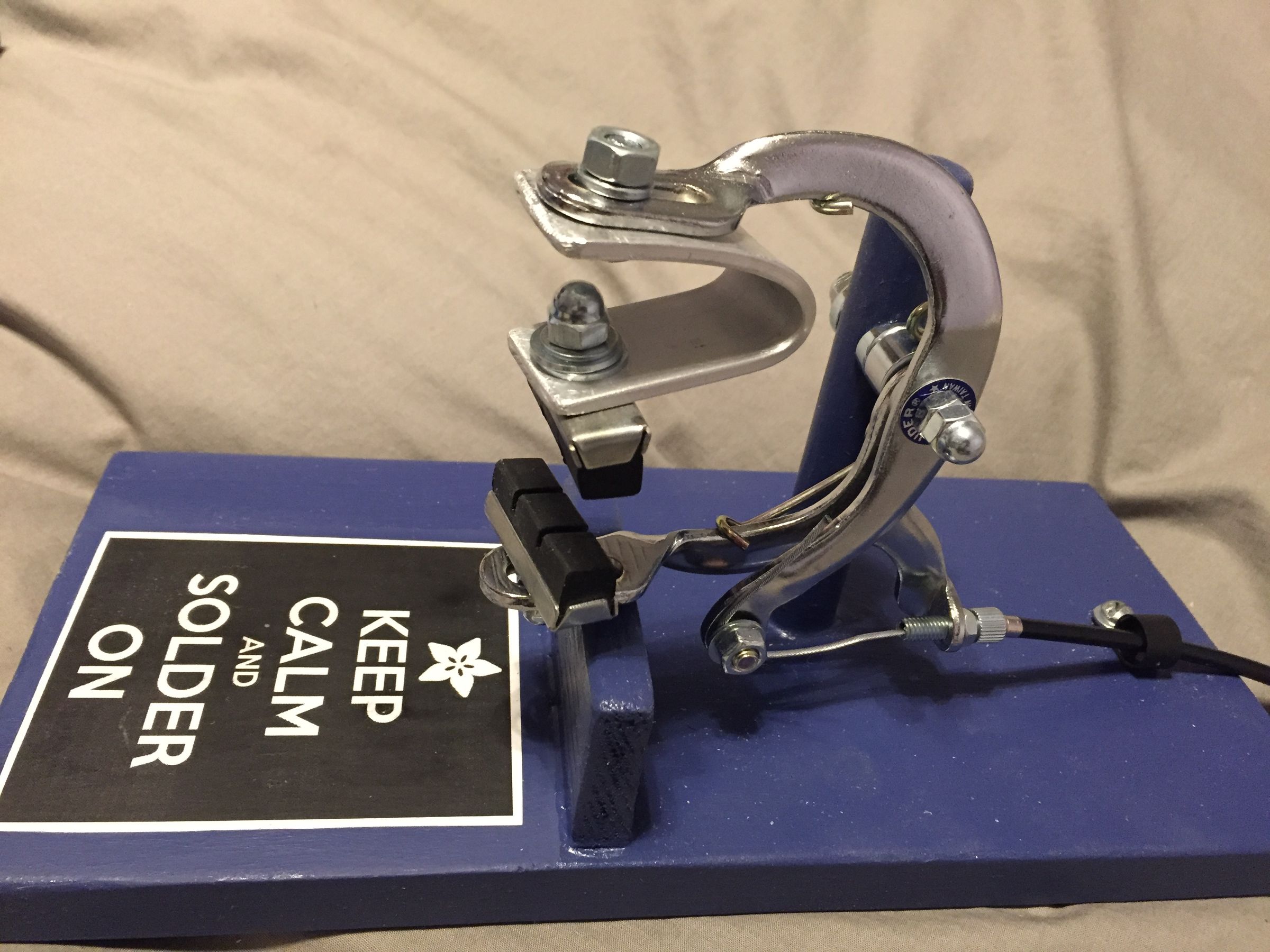 Foot Activated Opposable Thumb Third Hand Clamping Device : 4 Steps ...