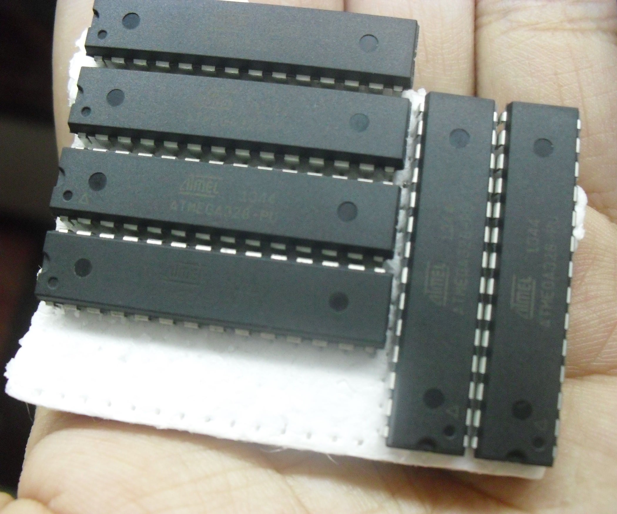 How to Make an Arduino From Scratch : 11 Steps (with Pictures) - Instructables