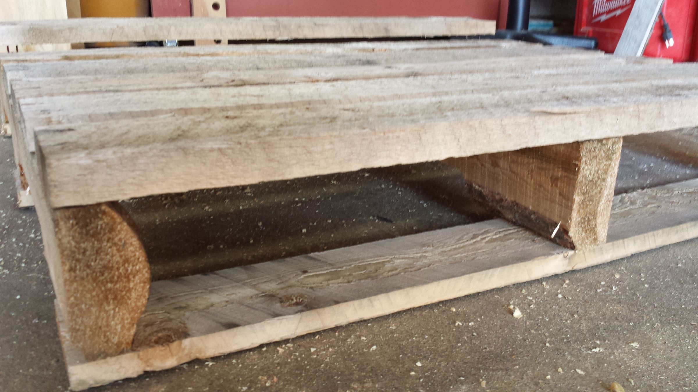 Pallet Companion Cube Container : 9 Steps (with Pictures) - Instructables