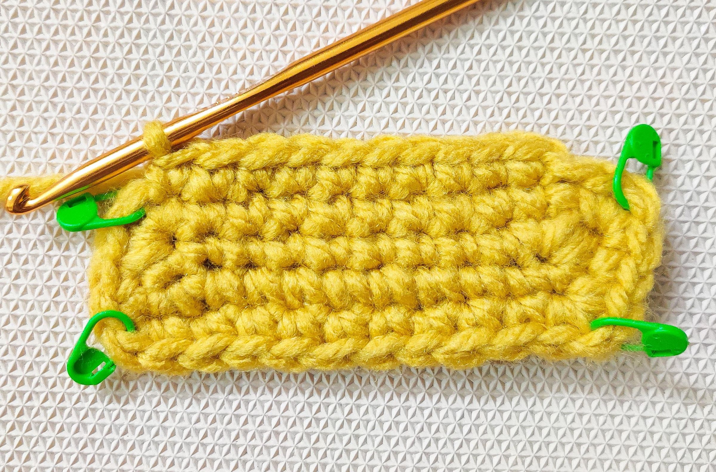 Crochet Rectangle Basket With Dividers Made in Rounds : 8 Steps (with ...