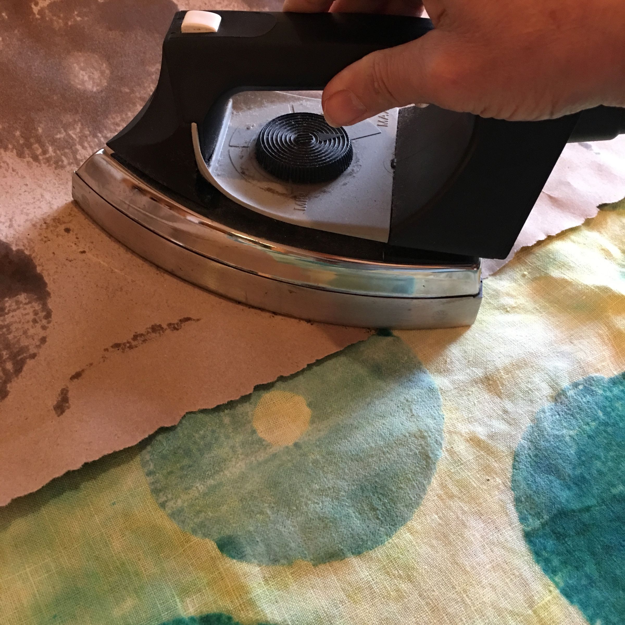 Fabric Printing With Soy Wax : 9 Steps (with Pictures) - Instructables