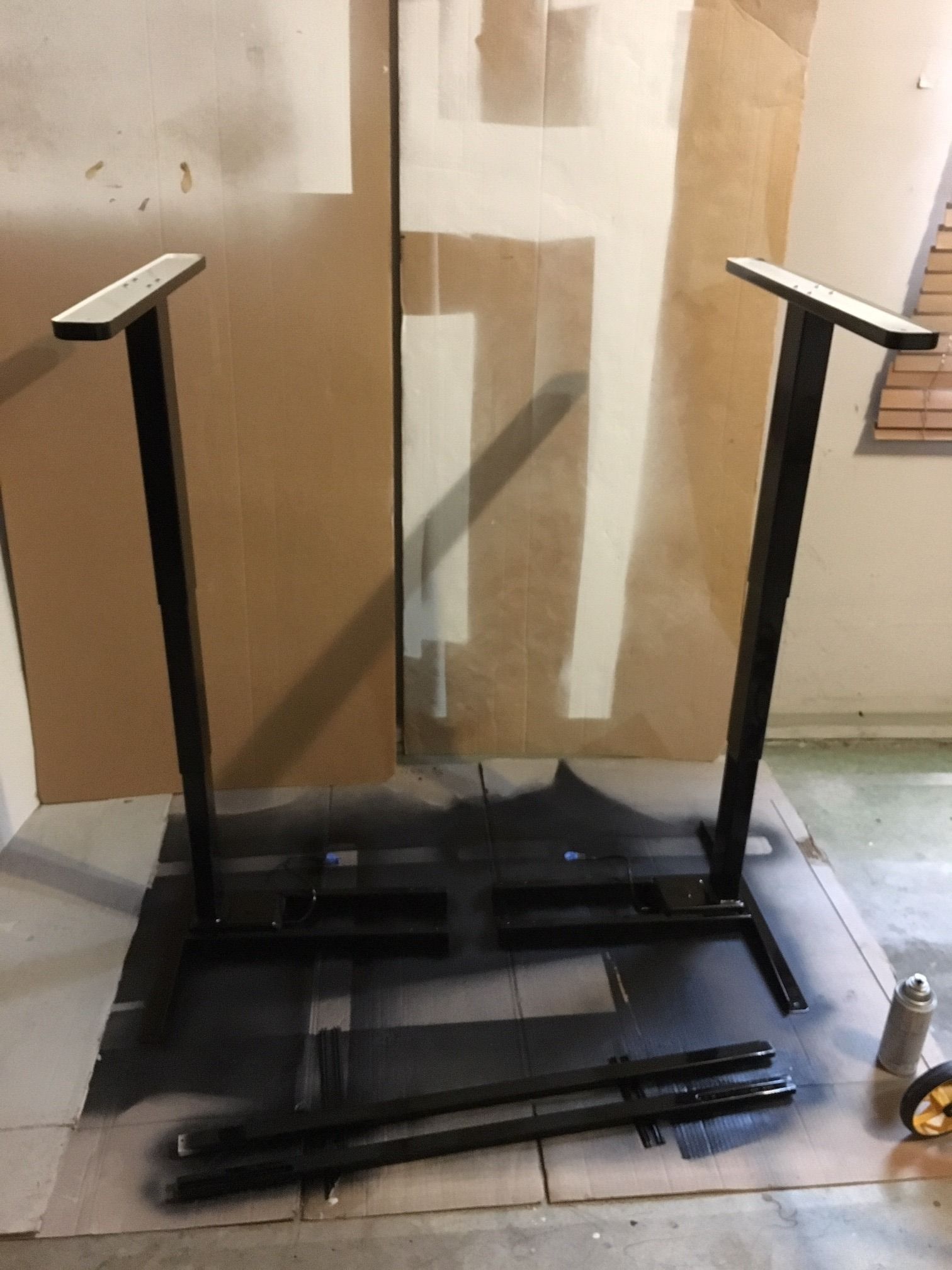 Stand Up Desk With a Secret : 10 Steps (with Pictures) - Instructables