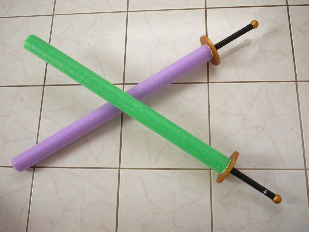 Foam Covered Wooden Swords : 10 Steps (with Pictures) - Instructables
