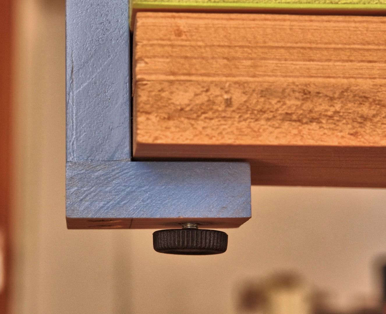 Sturdy Circuit Board Holder : 7 Steps (with Pictures) - Instructables