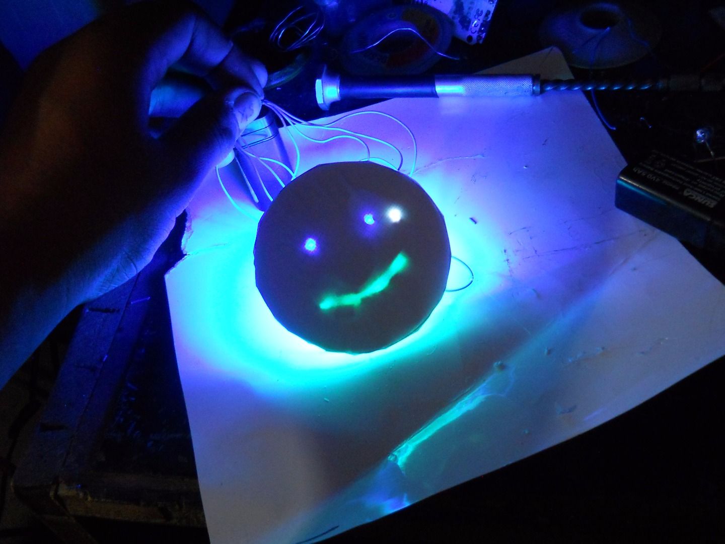 Tempy -A Cute Temperature Controlled Smiley : 6 Steps - Instructables
