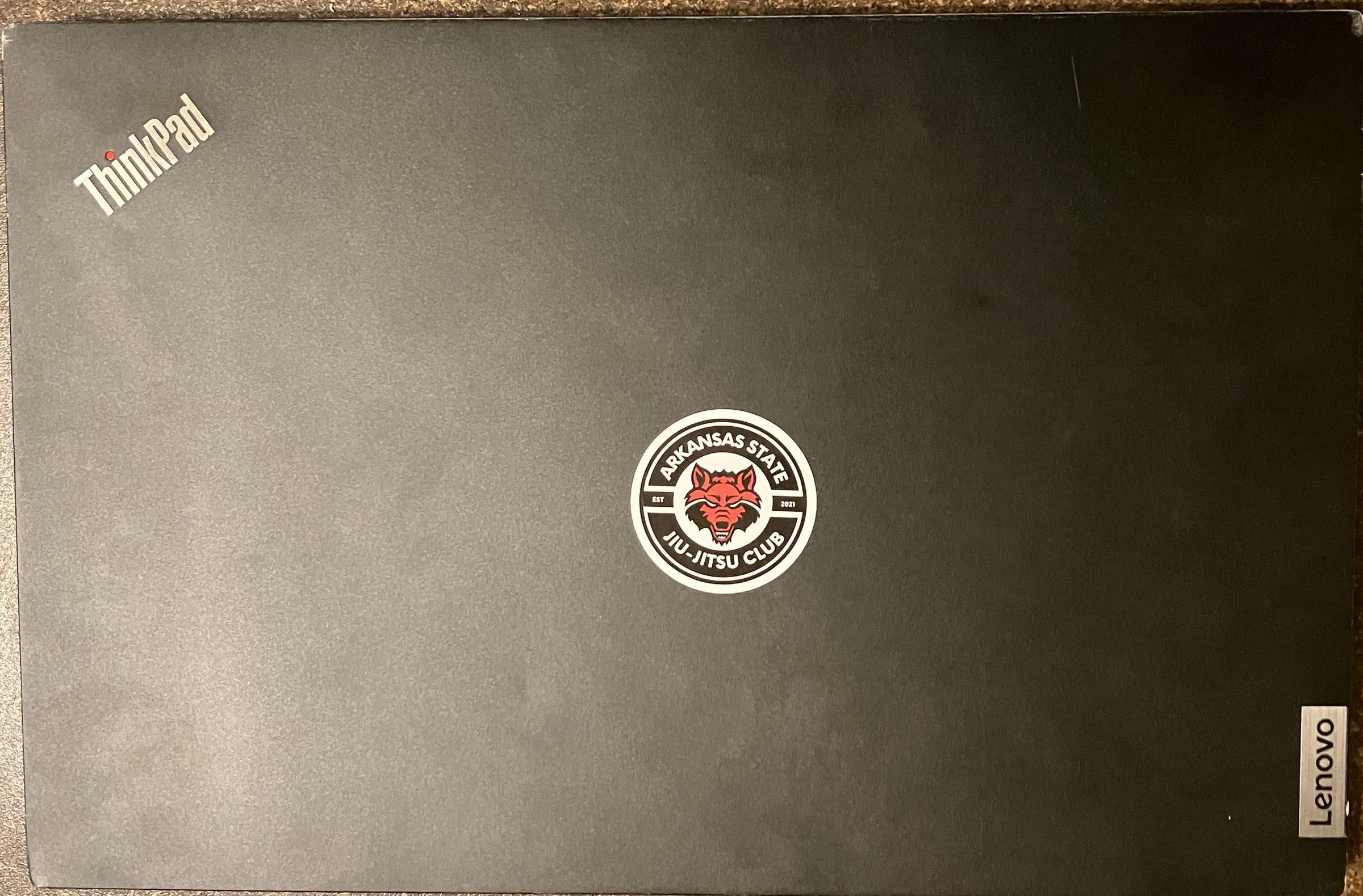 How to Drain Static Electricity From Your Lenovo ThinkPad : 10 Steps ...