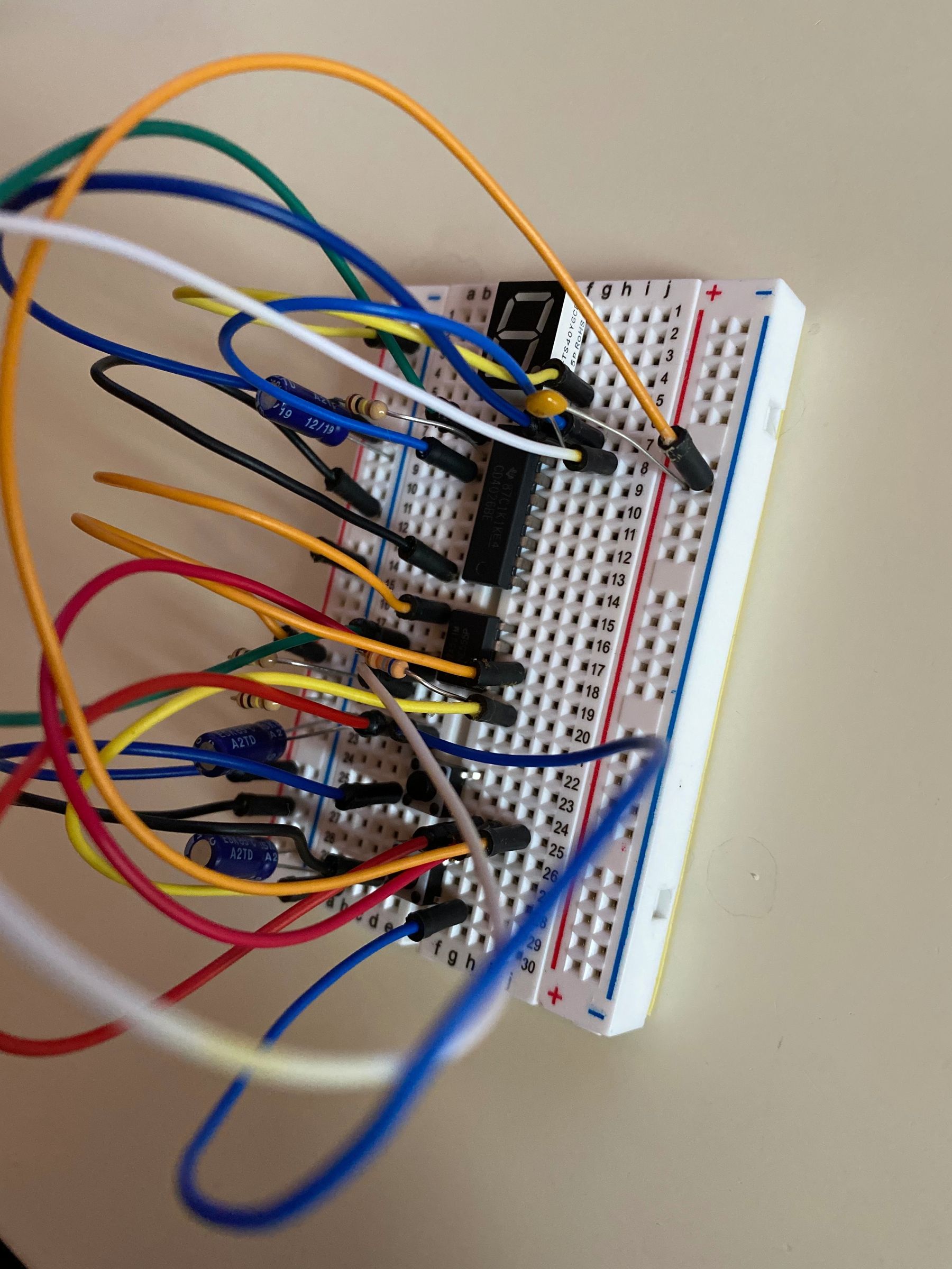 555 Timer Reaction Game : 5 Steps - Instructables