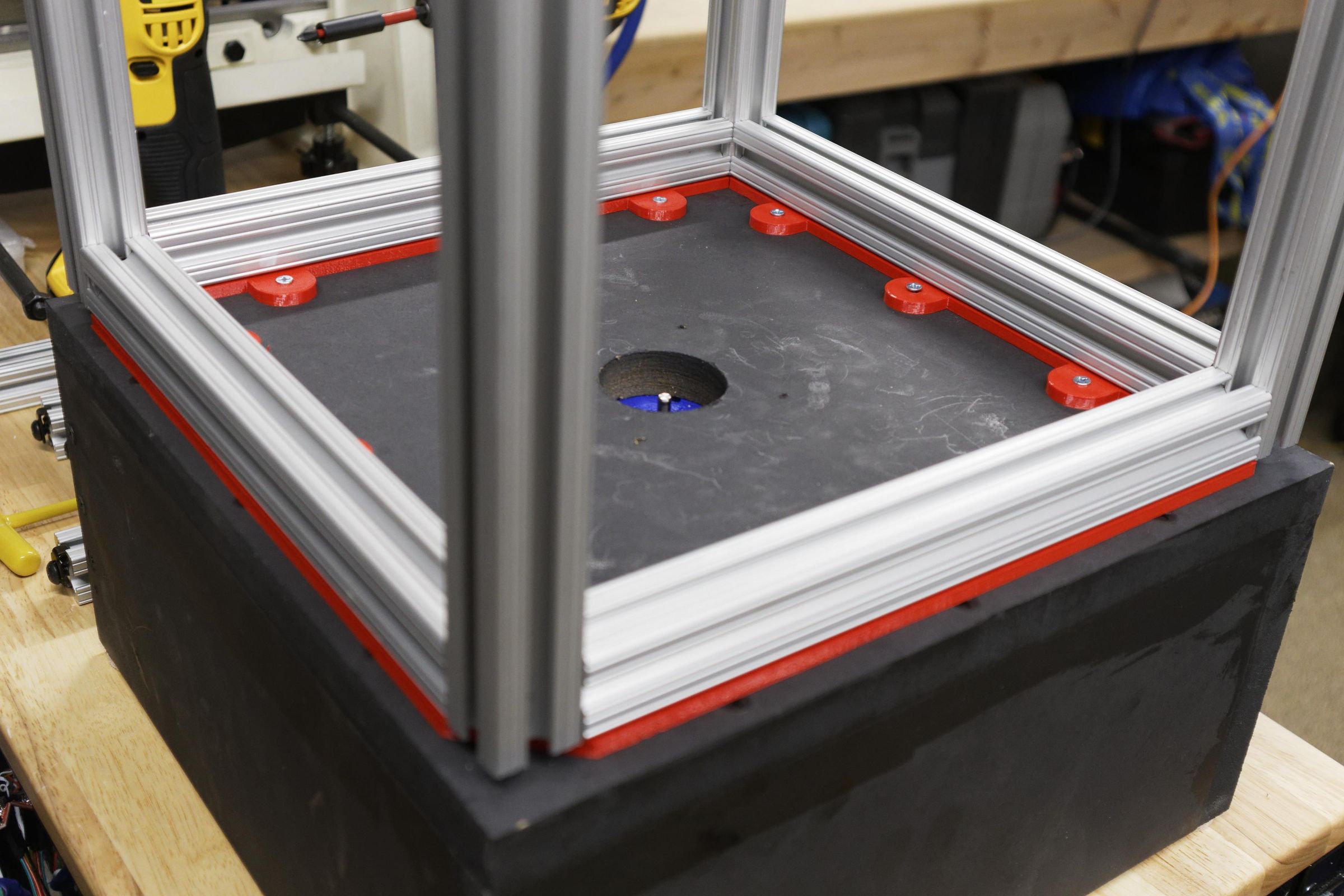 Lets Make a Simple Extruded Aluminum Display Cube. : 13 Steps (with Pictures) - Instructables