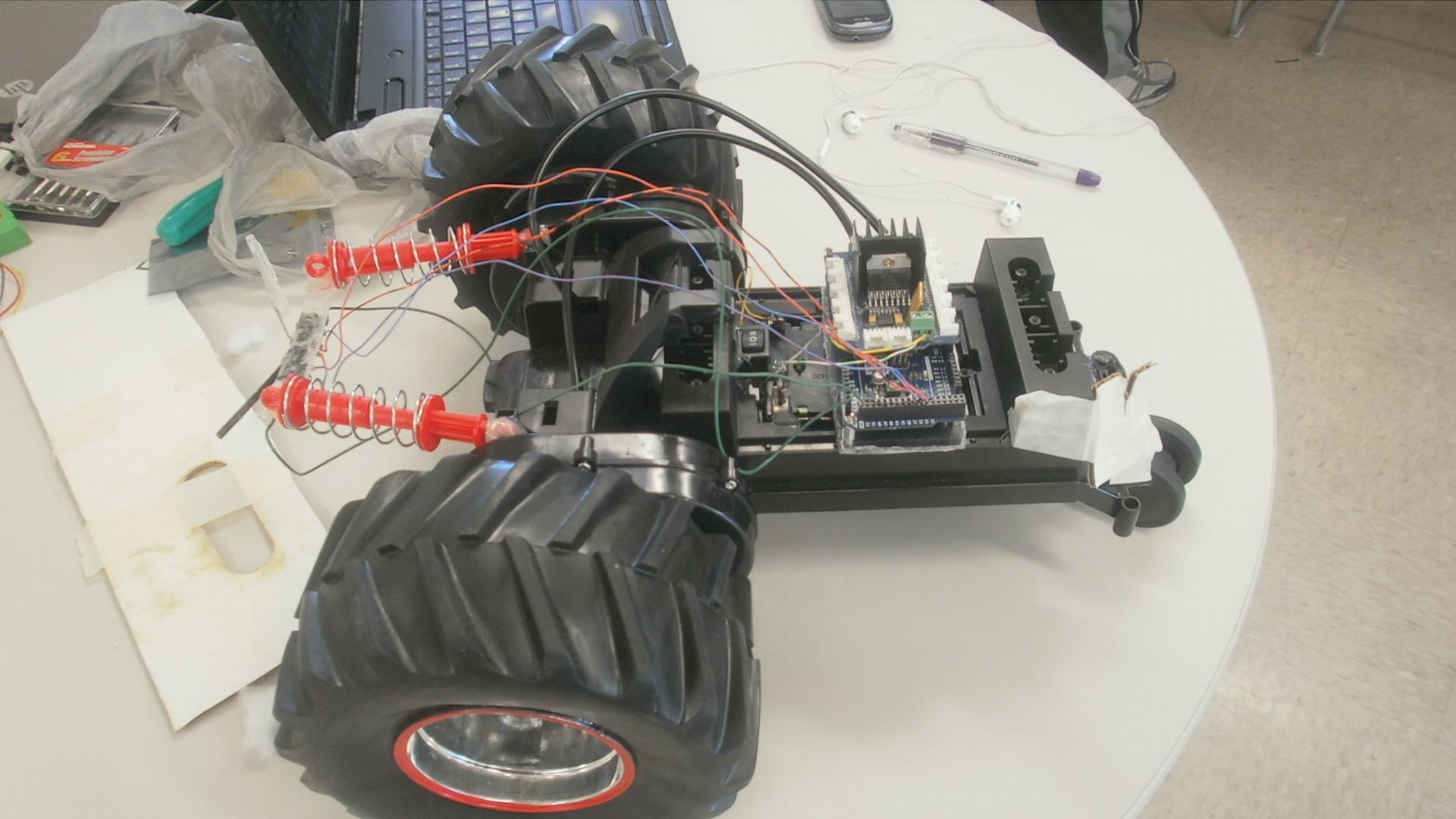 Robot Casing : 7 Steps - Instructables