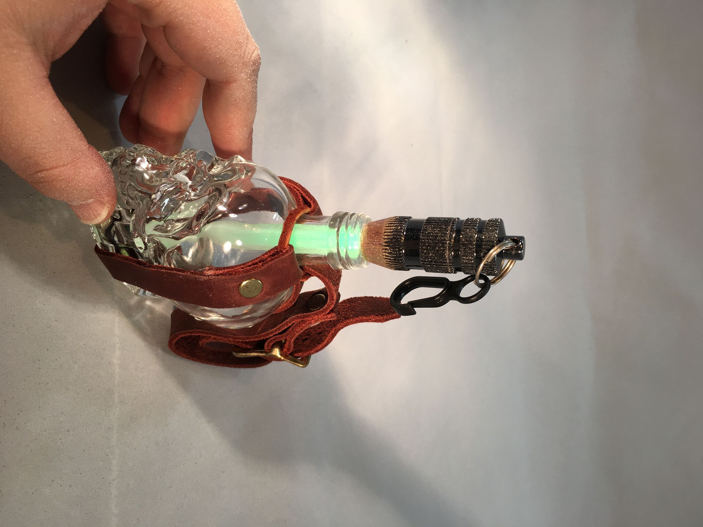 Glowing Steampunk Vial : 12 Steps (with Pictures) - Instructables