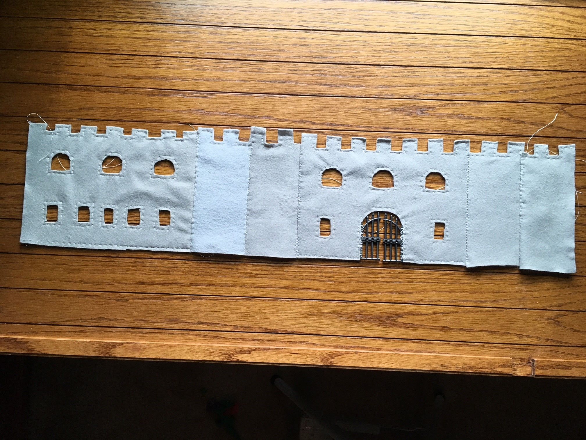 Felt and Plastic Canvas Castle : 17 Steps (with Pictures) - Instructables