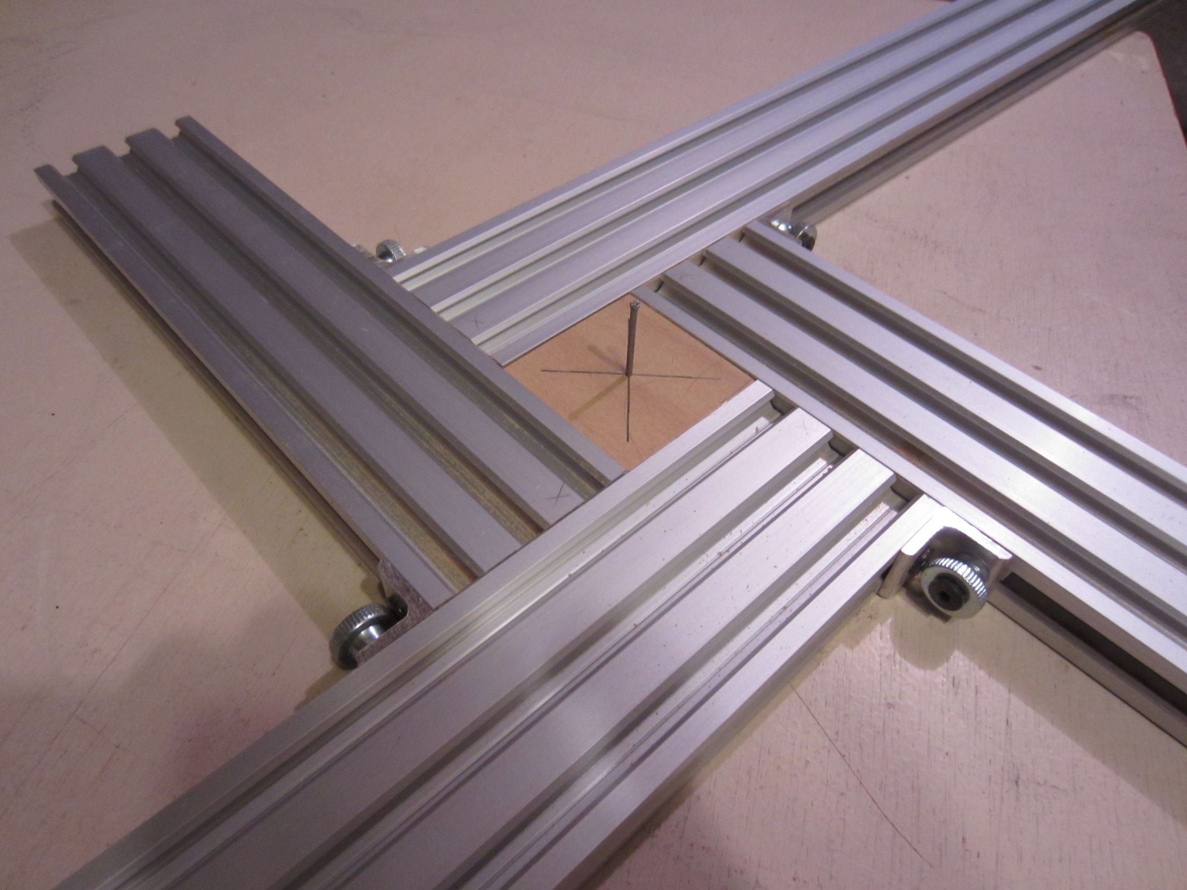 Adjustable Router Guide Template : 11 Steps (with Pictures) - Instructables