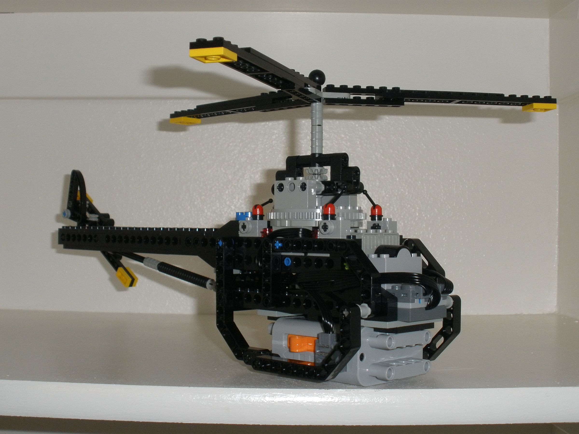 Lego Helicopter - String Flyer (with Pictures) - Instructables