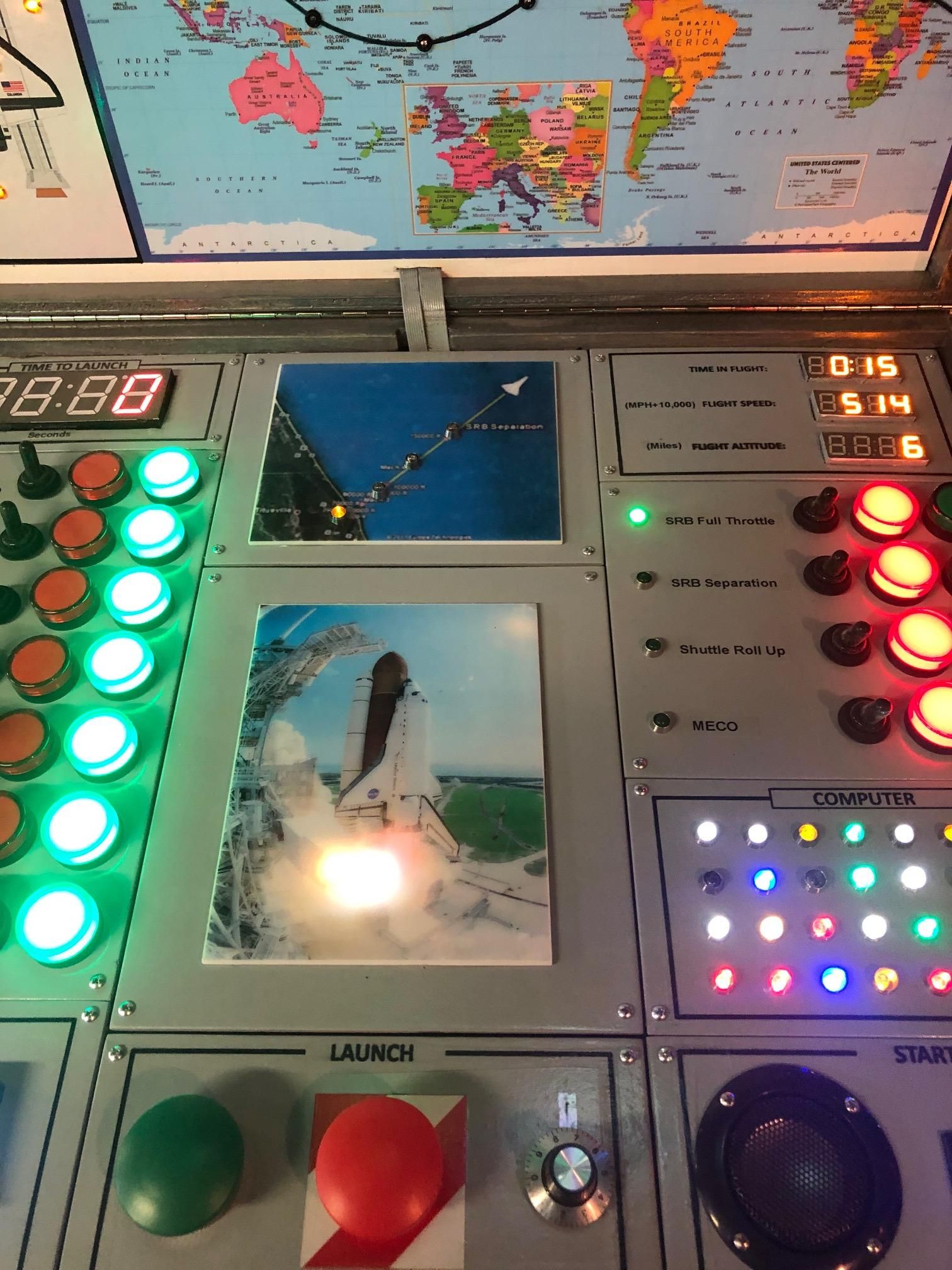 A Shuttle Mission Control Mock-Up for Kids : 10 Steps (with Pictures ...