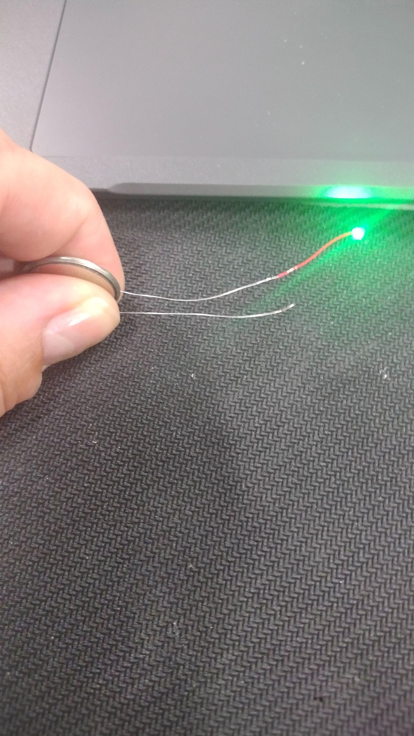 Casio F91W LED Light Mod Modification - No Solder, No Tricks : 4 Steps ...