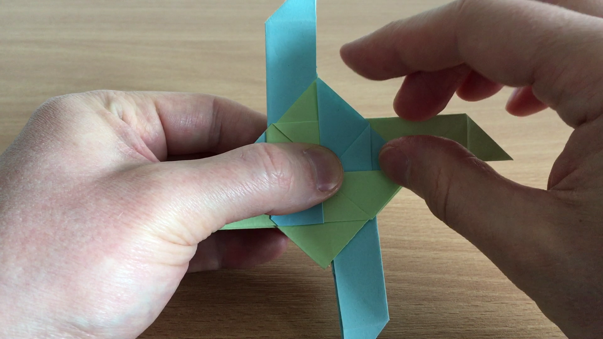 How to Make a 4-Pointed Transforming Ninja Star : 17 Steps (with ...