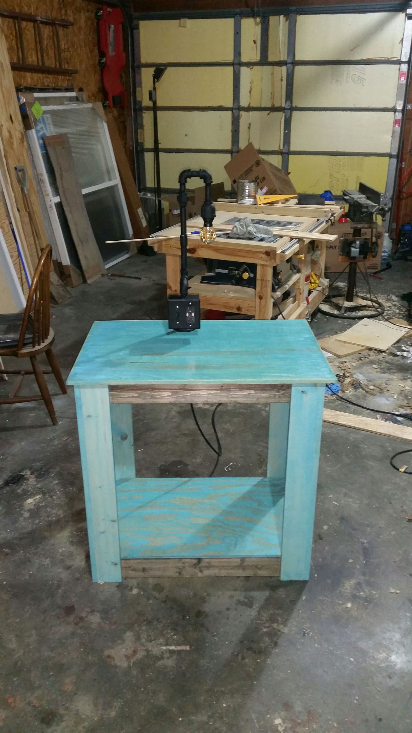 Steel Pipe Lamp/USB Charger End Table : 6 Steps (with Pictures ...