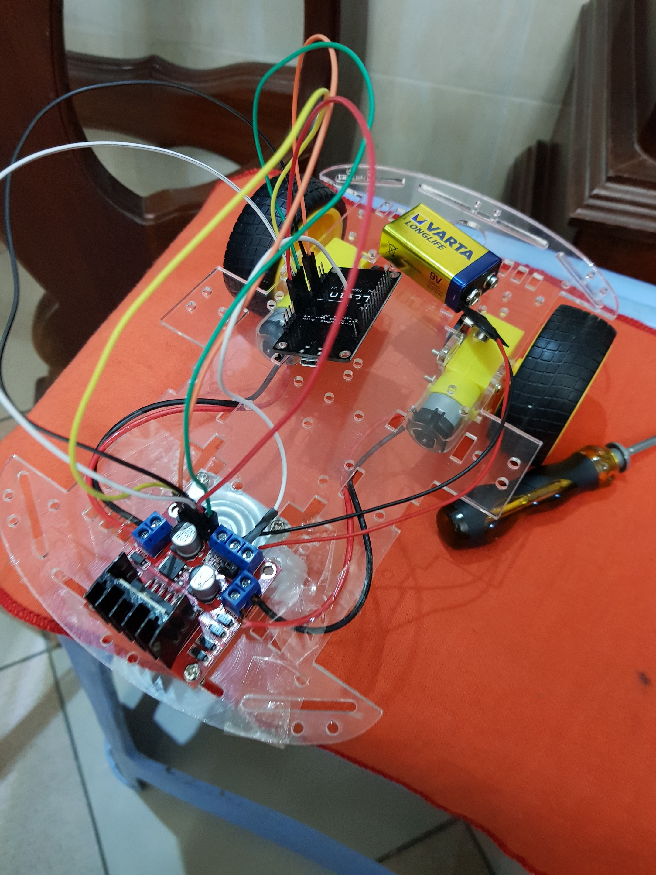 NodeMCU ESP8266 - WiFi Robot Car Controlled by Application (Wifi Bot ...