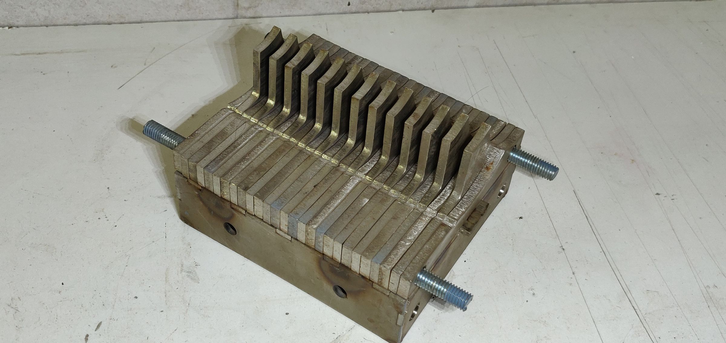 Plastic Shredder : 8 Steps (with Pictures) - Instructables