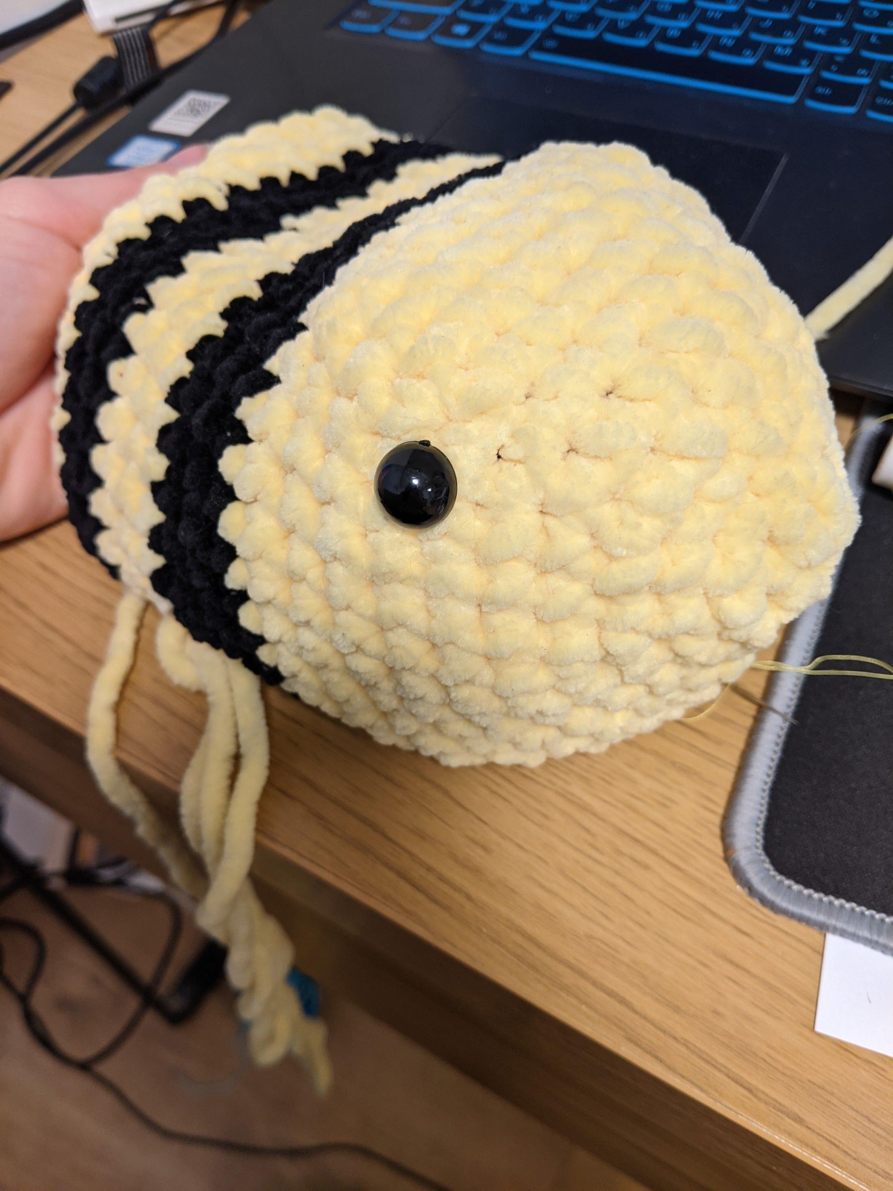 Crochet Bee : 6 Steps (with Pictures) - Instructables