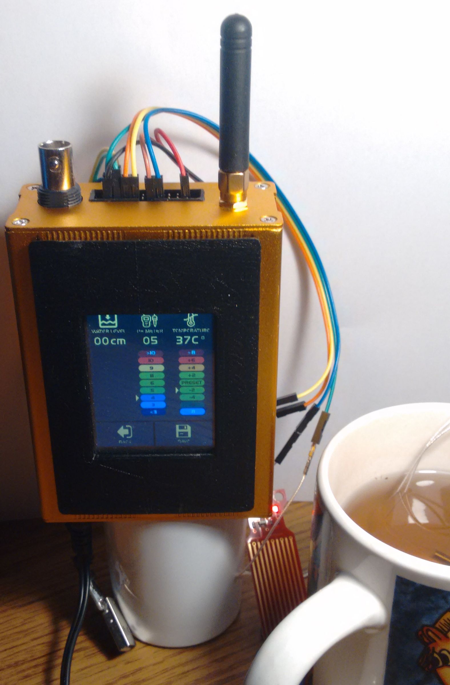 GoldFish - a Smart Fish Tank Controller : 17 Steps (with Pictures) - Instructables