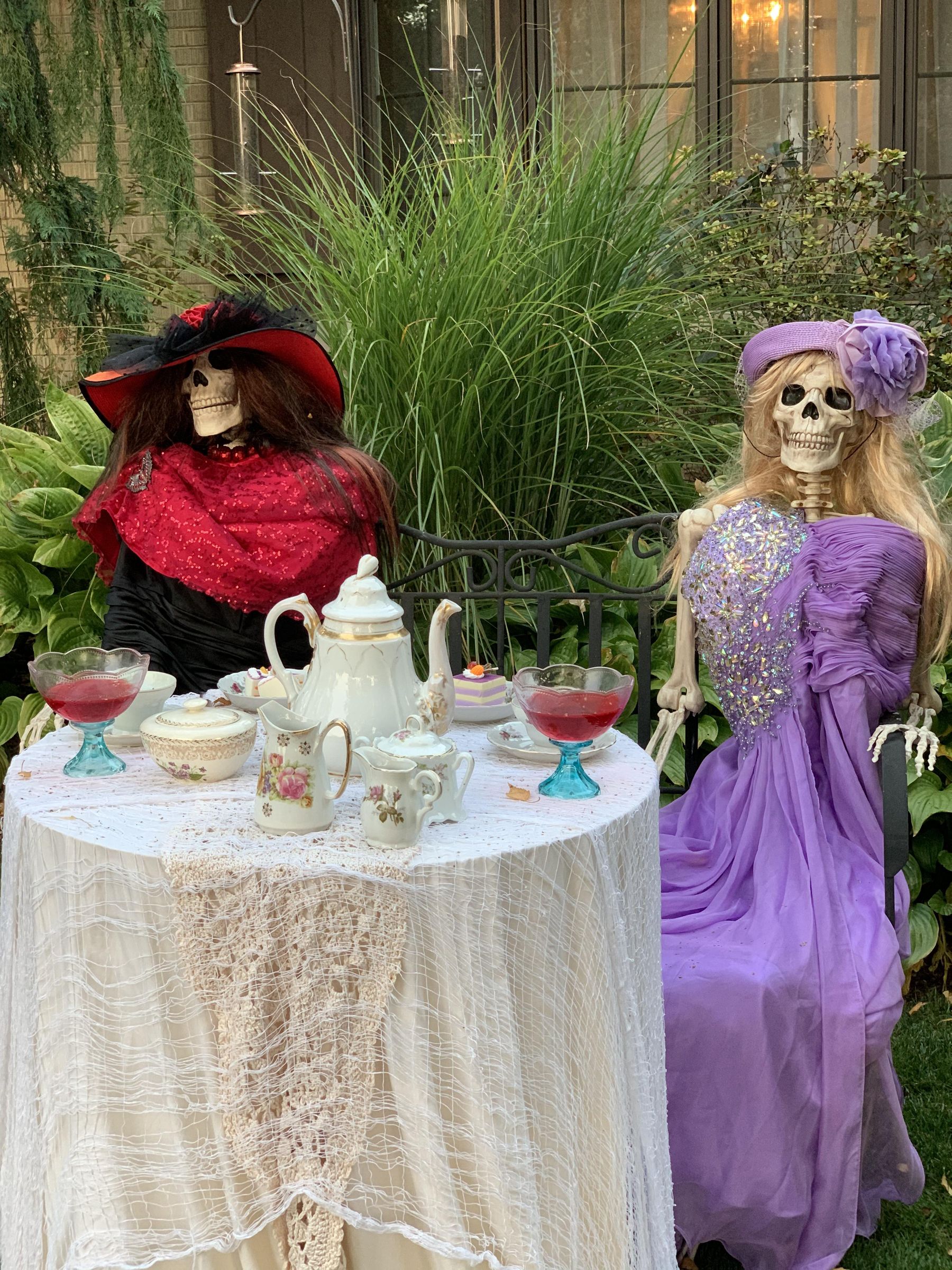 Skeleton Tea Party Decorations : 7 Steps (with Pictures) - Instructables
