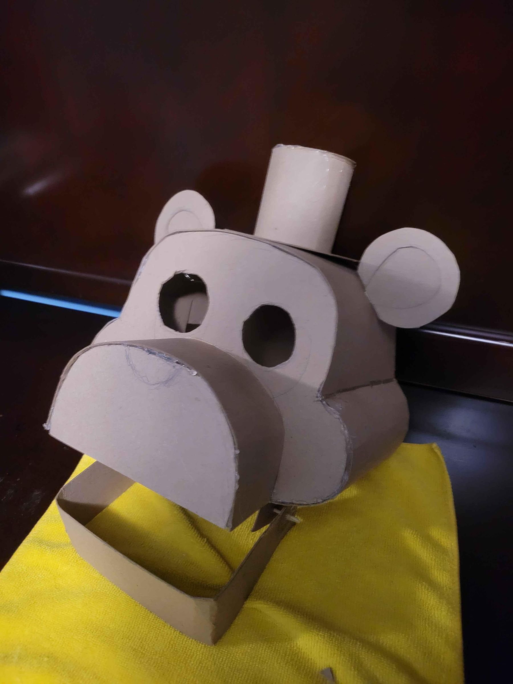 Animatronic Fazbear Head – Light-Activated Eyelids and Joystick ...